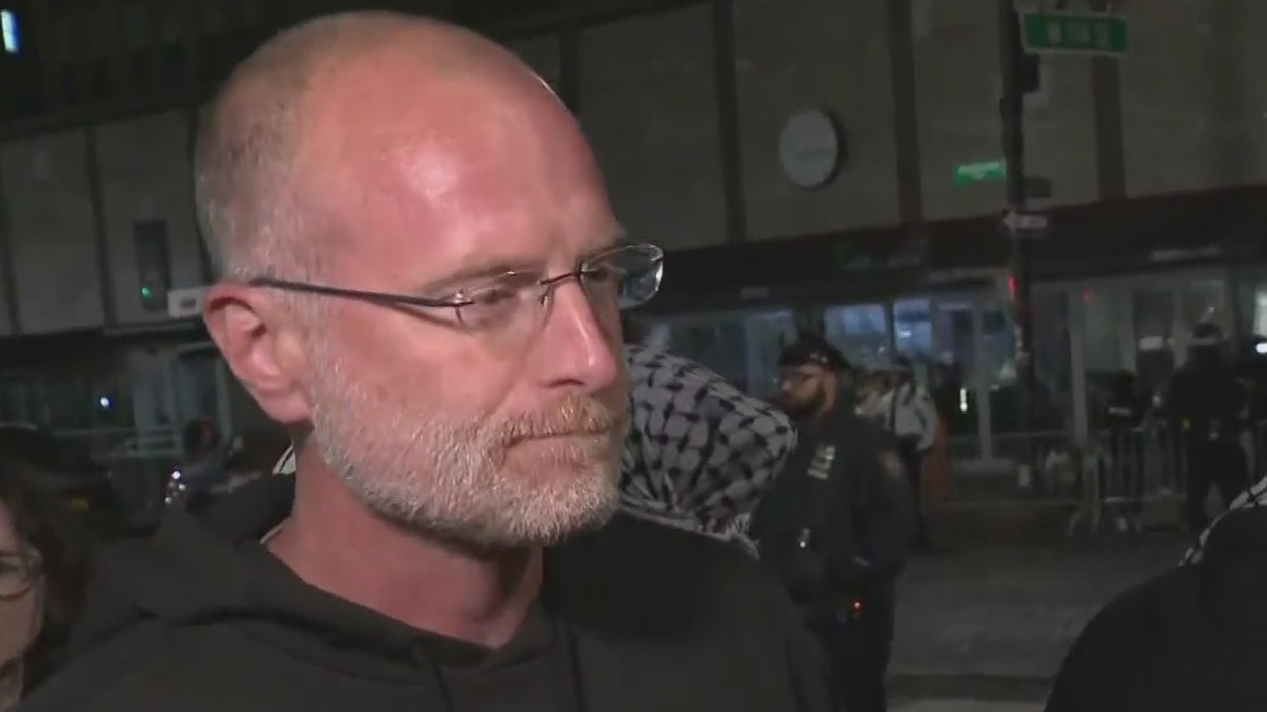 FCC Commissioner on Columbia building barricade: ‘There’s a line that ...