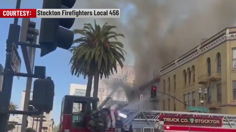 4-alarm fire burns building in Downtown Stockton – FOX40 News