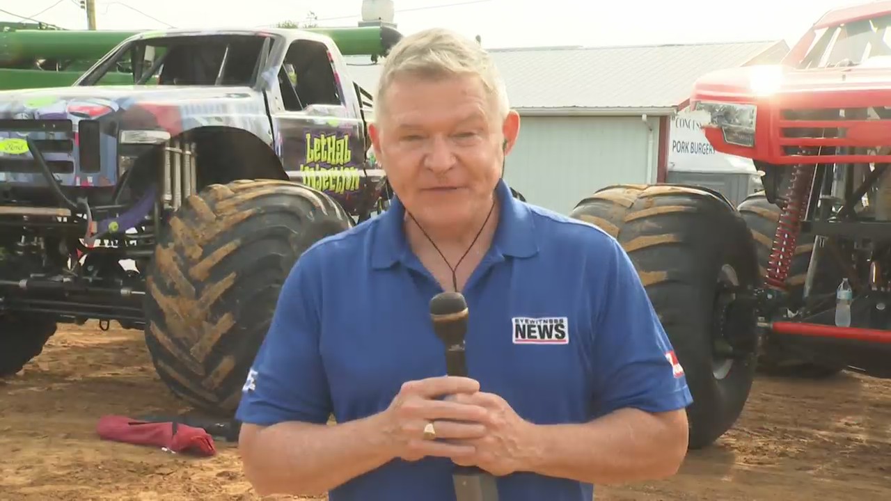 Wayne Hart stops by the Daviess County Fair Part 2 – Eyewitness News ...