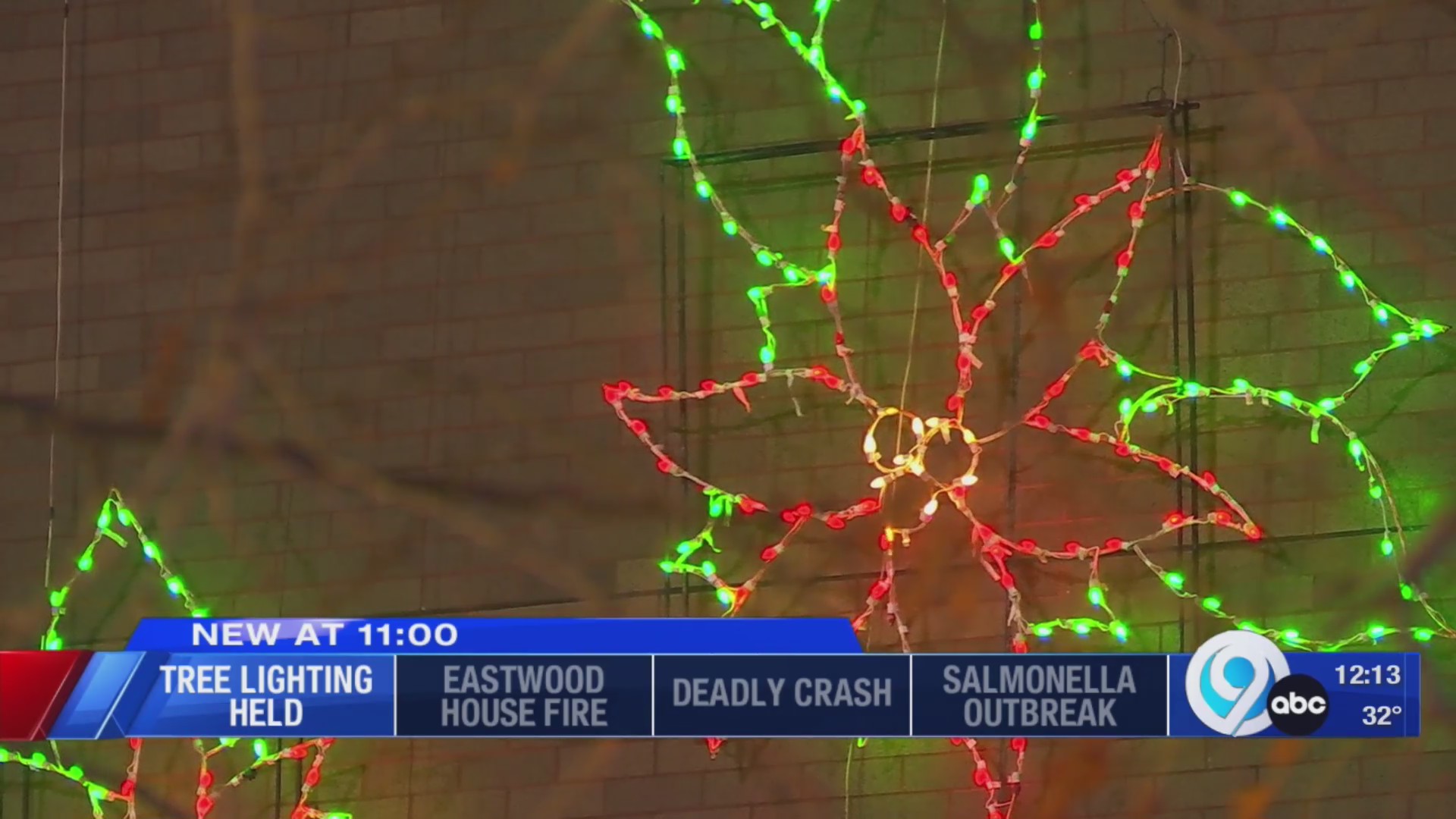 Syracuse rings in the holiday season with the annual tree lighting ...
