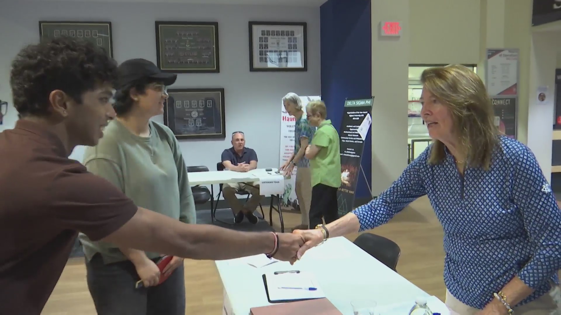 Aiken Mayor Teddy Milner stops at USCA in city-wide tour – WJBF