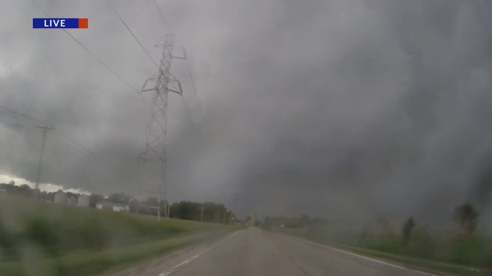 Severe weather blog: Meteorologist Seth Bohnhoff tracks the storm ...