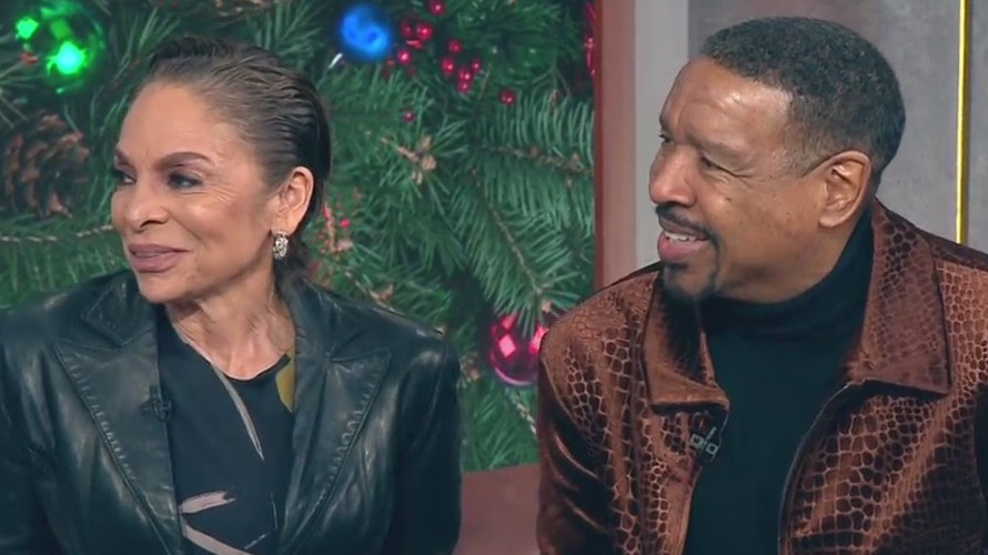Preview: ‘ A Wesley South African Christmas’ – PIX11