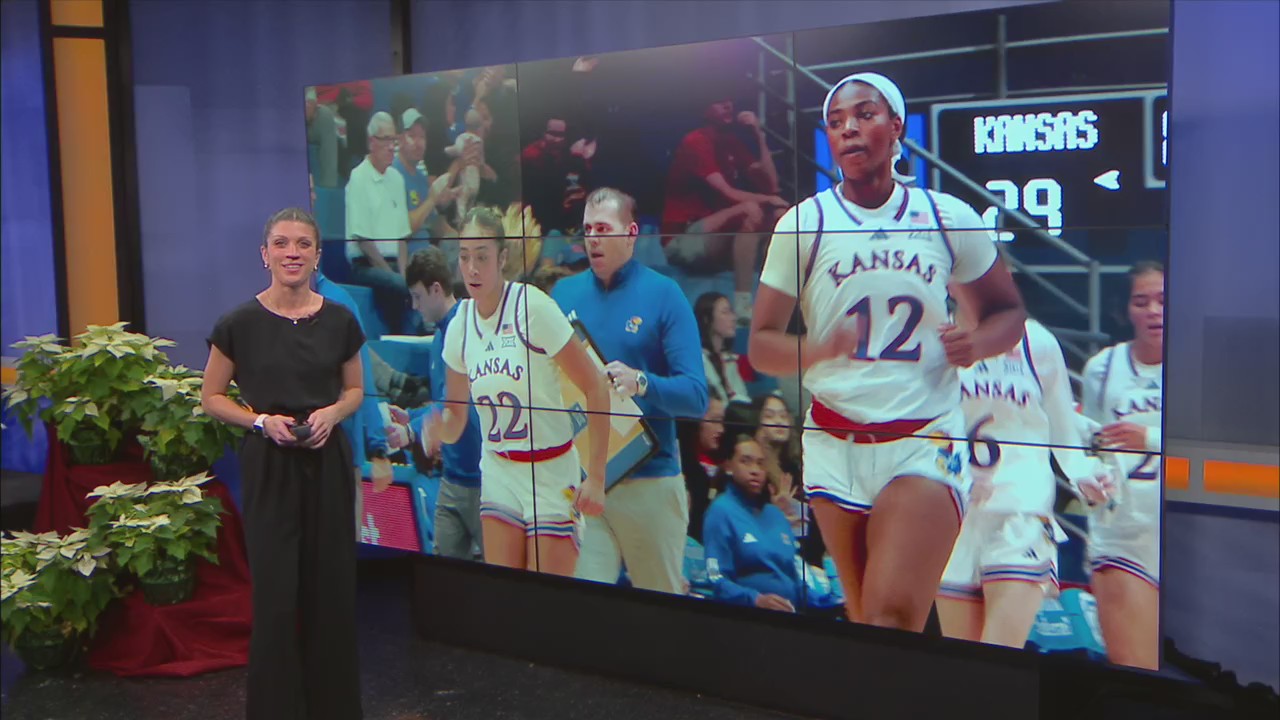 KU’s S’mya Nichols and Sania Copeland playing off their longtime ...