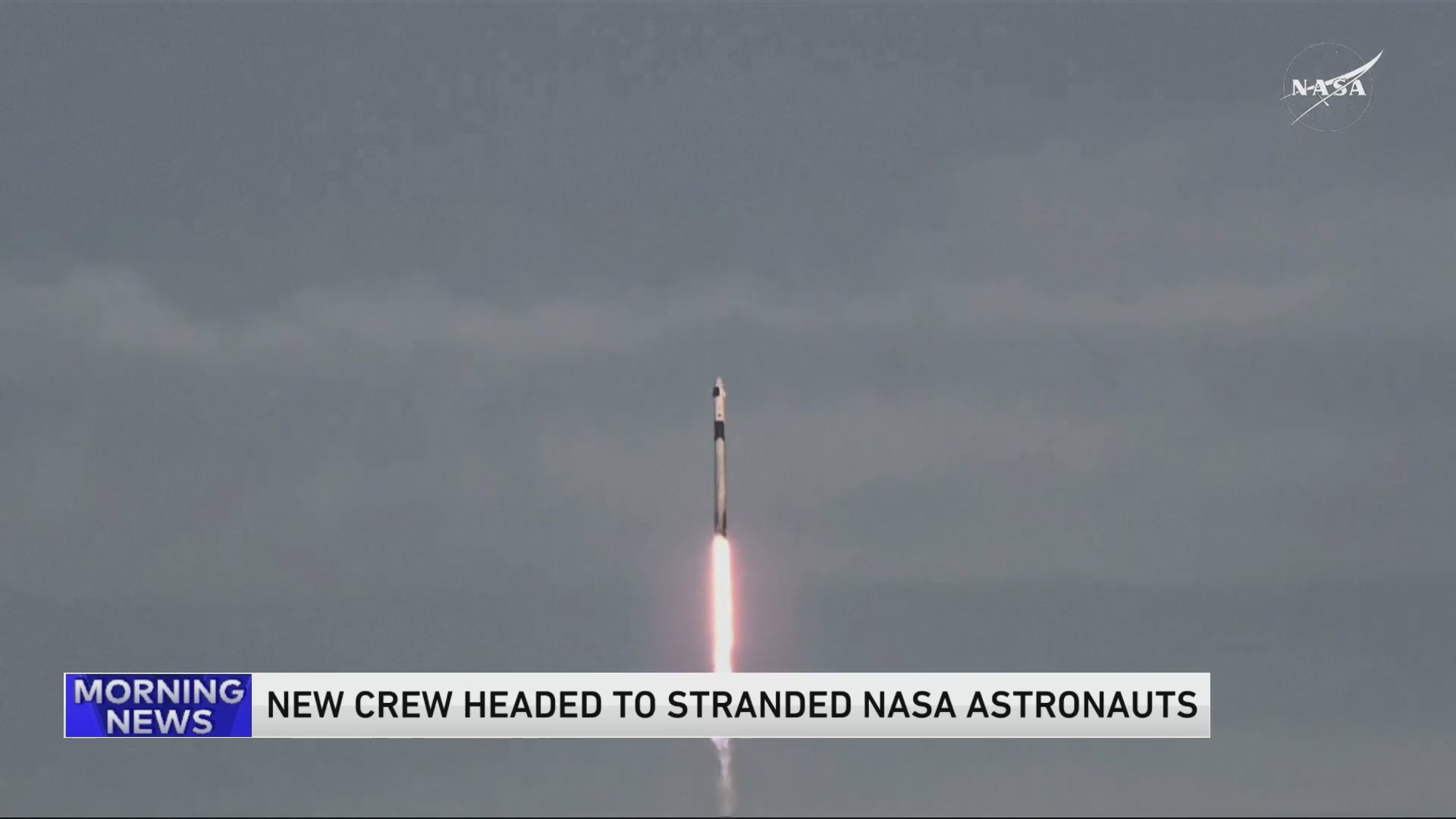 SpaceX launches a new crew to the space station to replace NASA’s stuck ...