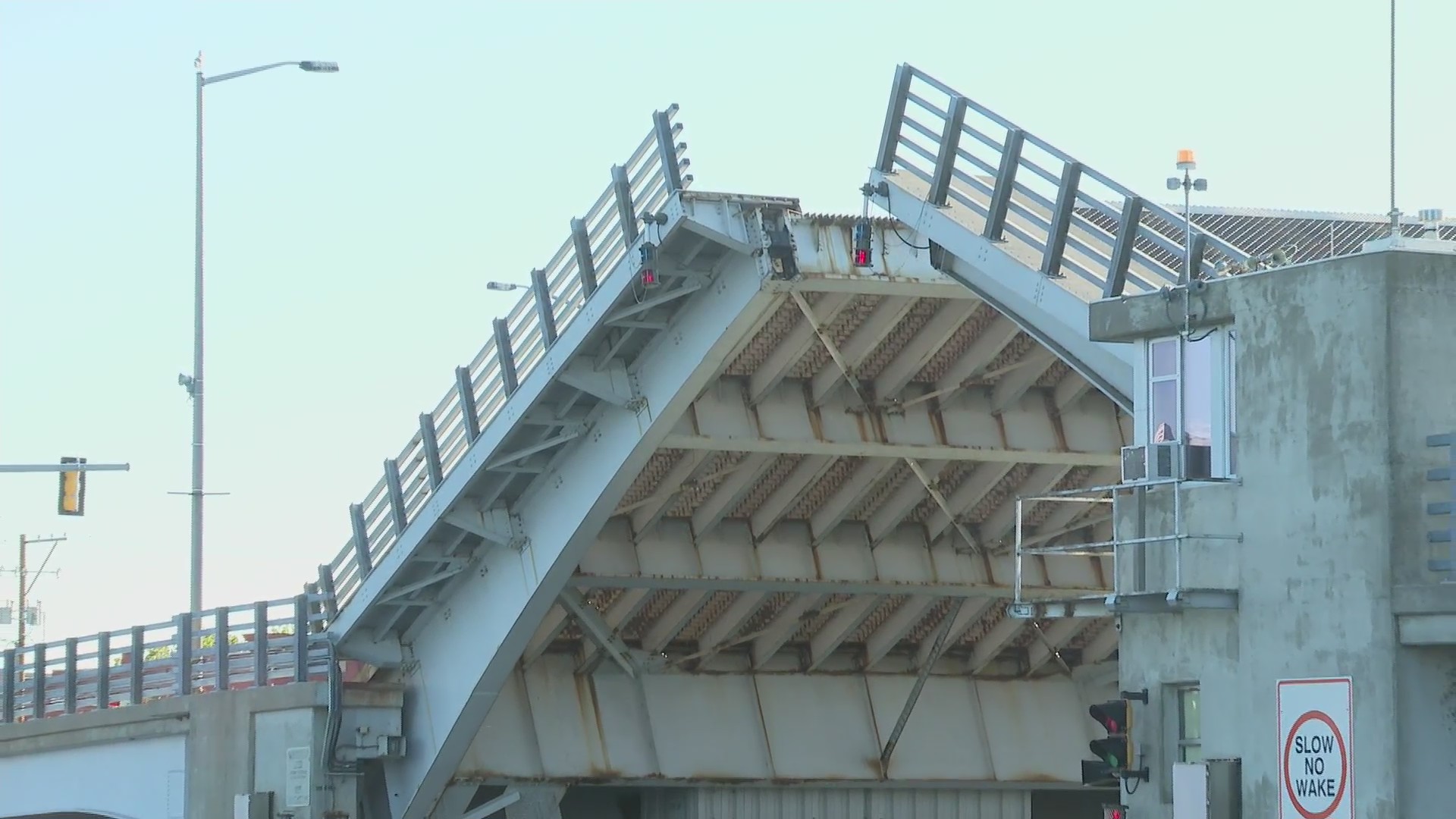 Main Street Bridge In Oshkosh To Close Until April Wfrv Local 5