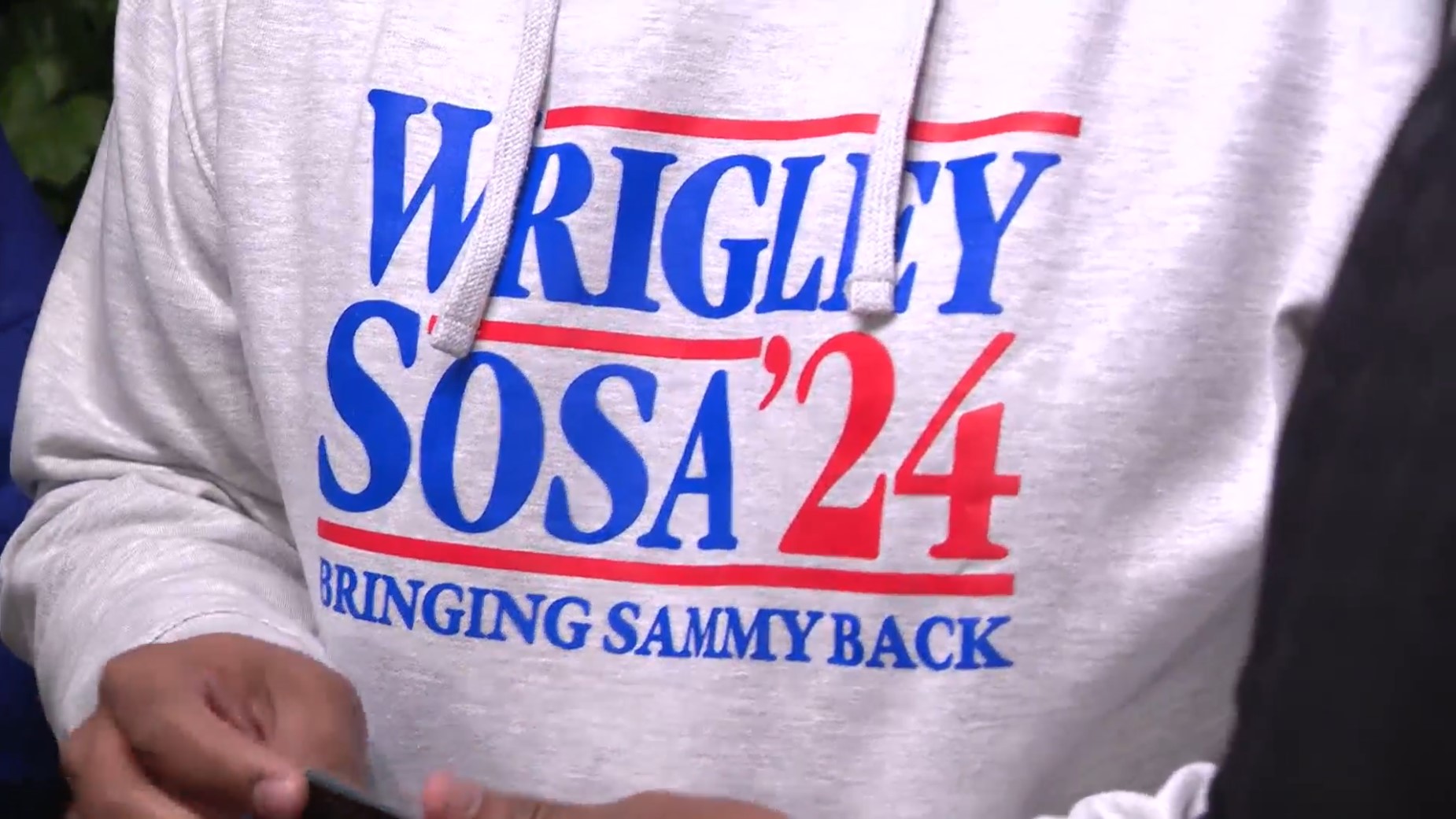 Return of Sammy Sosa a big draw for fans at Cubs Convention 2025 — WGN ...