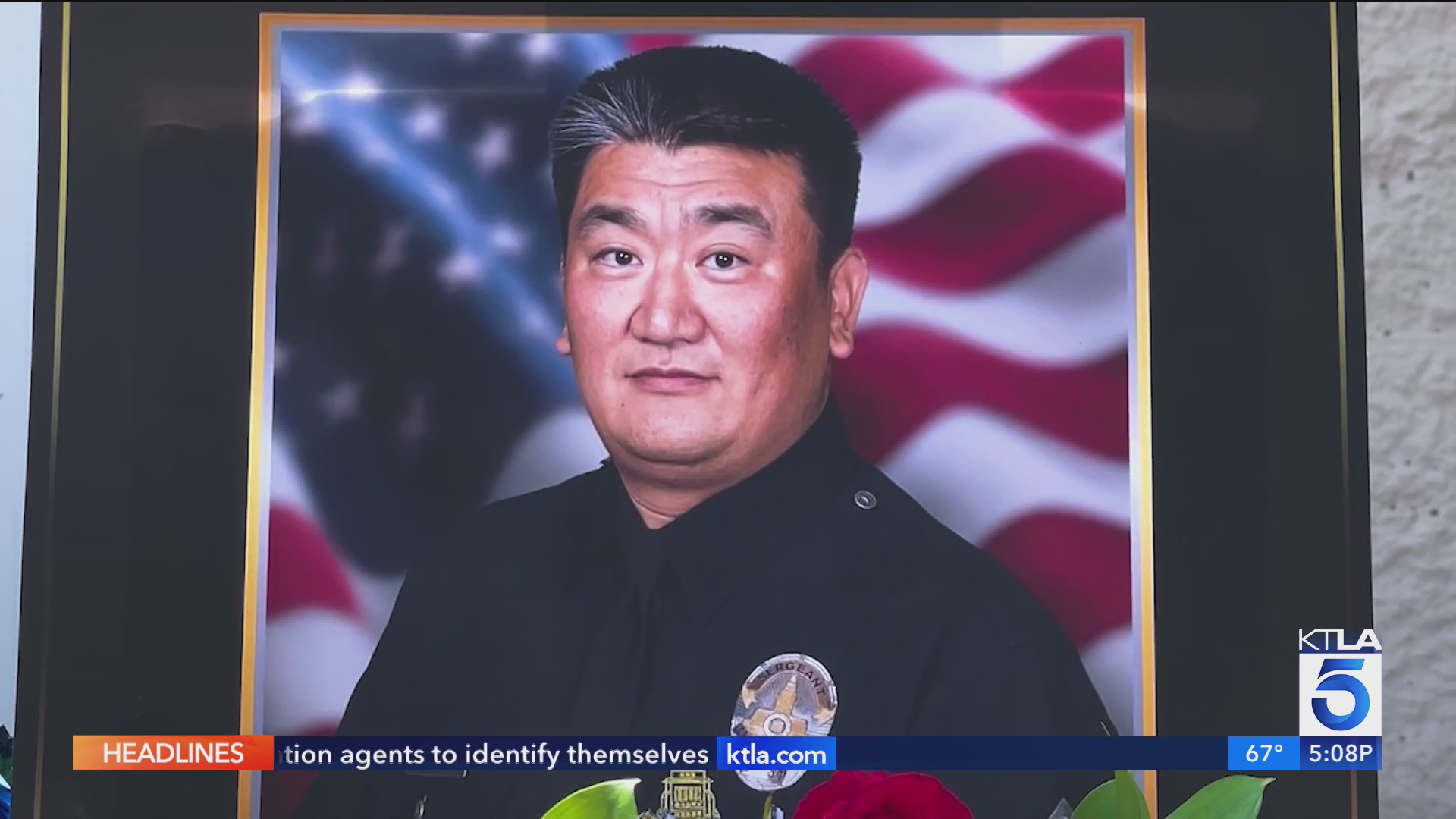 LAPD sergeant hit, killed assisting crash victim on 405 Freeway – KTLA
