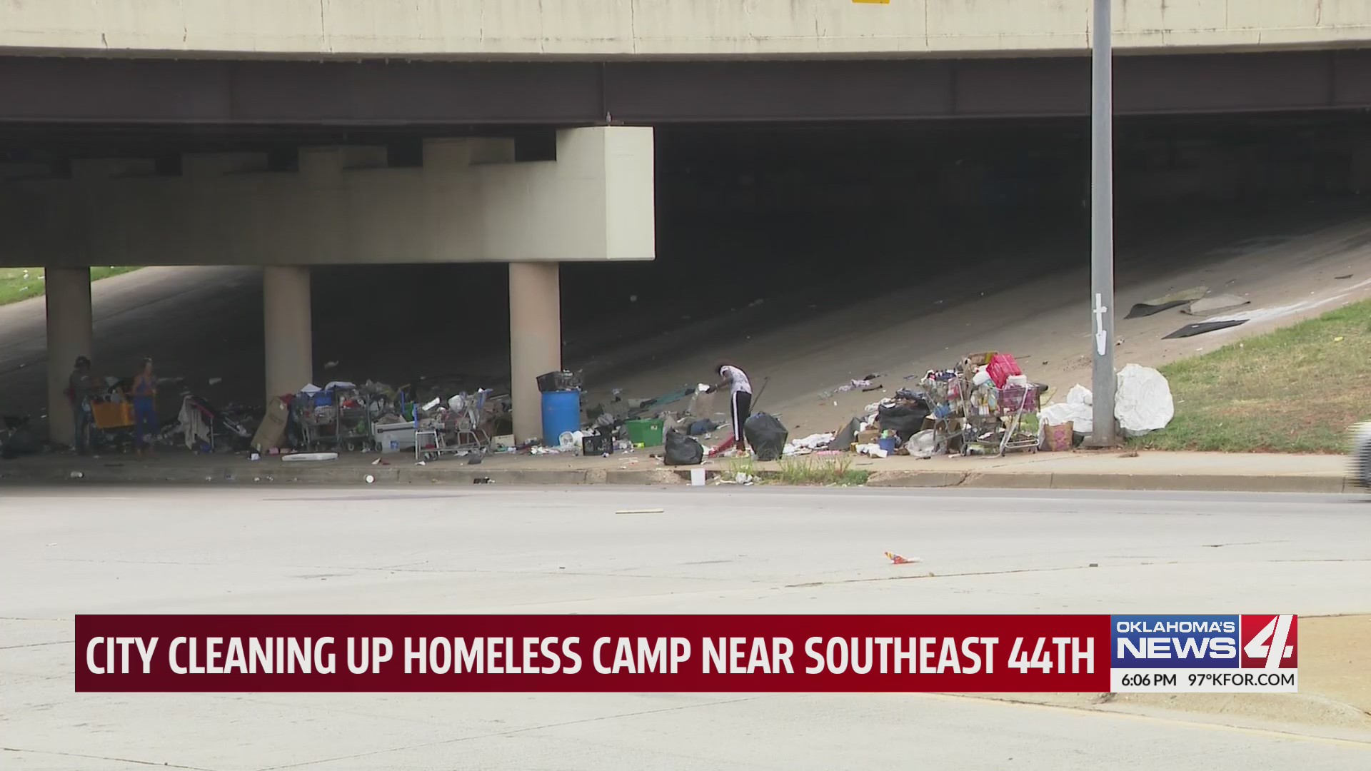 City cleaning up homeless camp near Southeast 44th – KFOR.com Oklahoma City