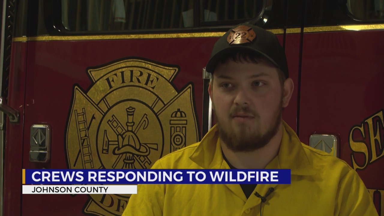 Wildfire in Johnson Co. burning 30 acres as forestry crews work to keep ...