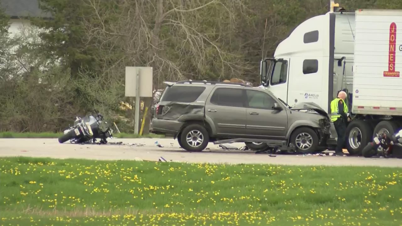 Outagamie County motorcycle crash shuts down all lanes on WIS 47, north of Appleton – WFRV Local ...