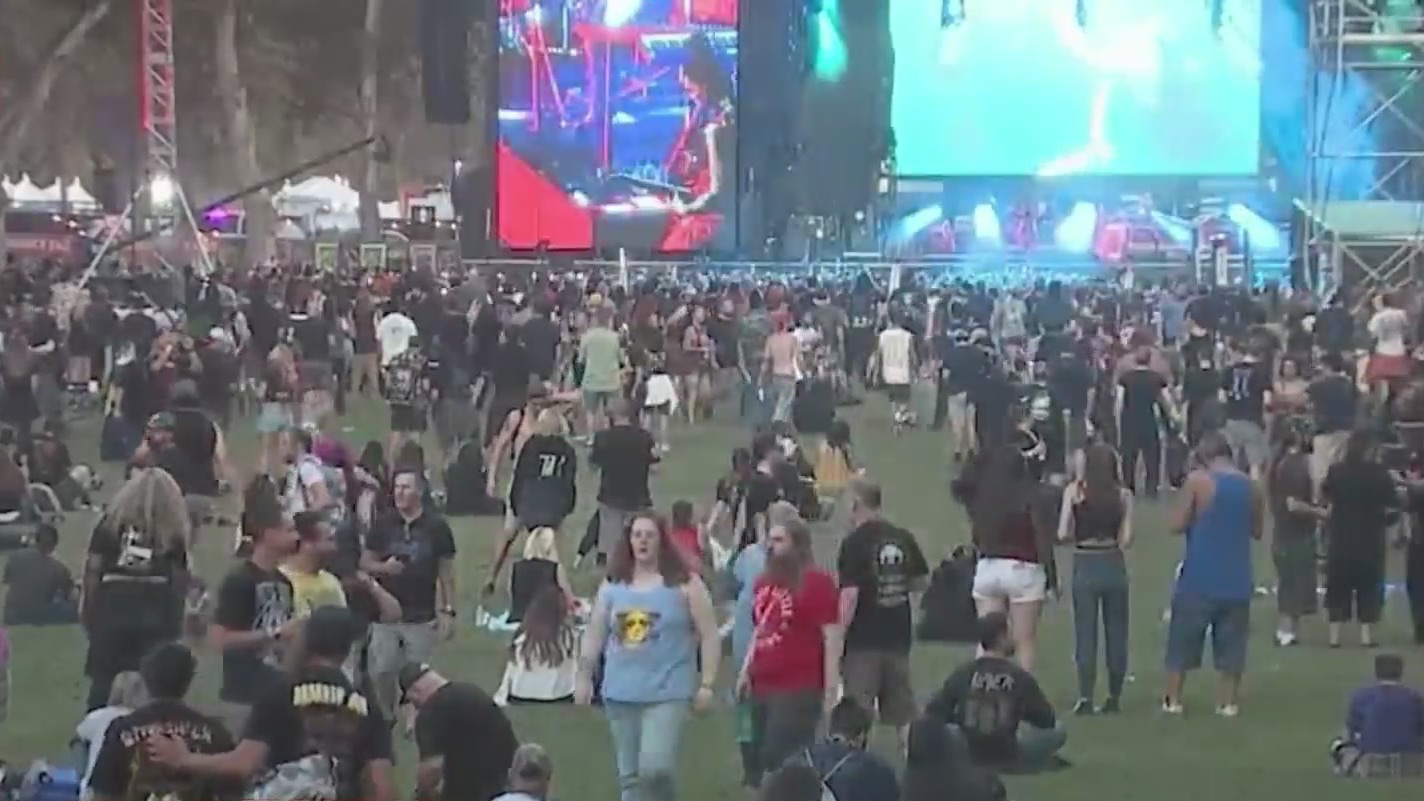 Fans bring excitement and love for music to the first day of Aftershock ...