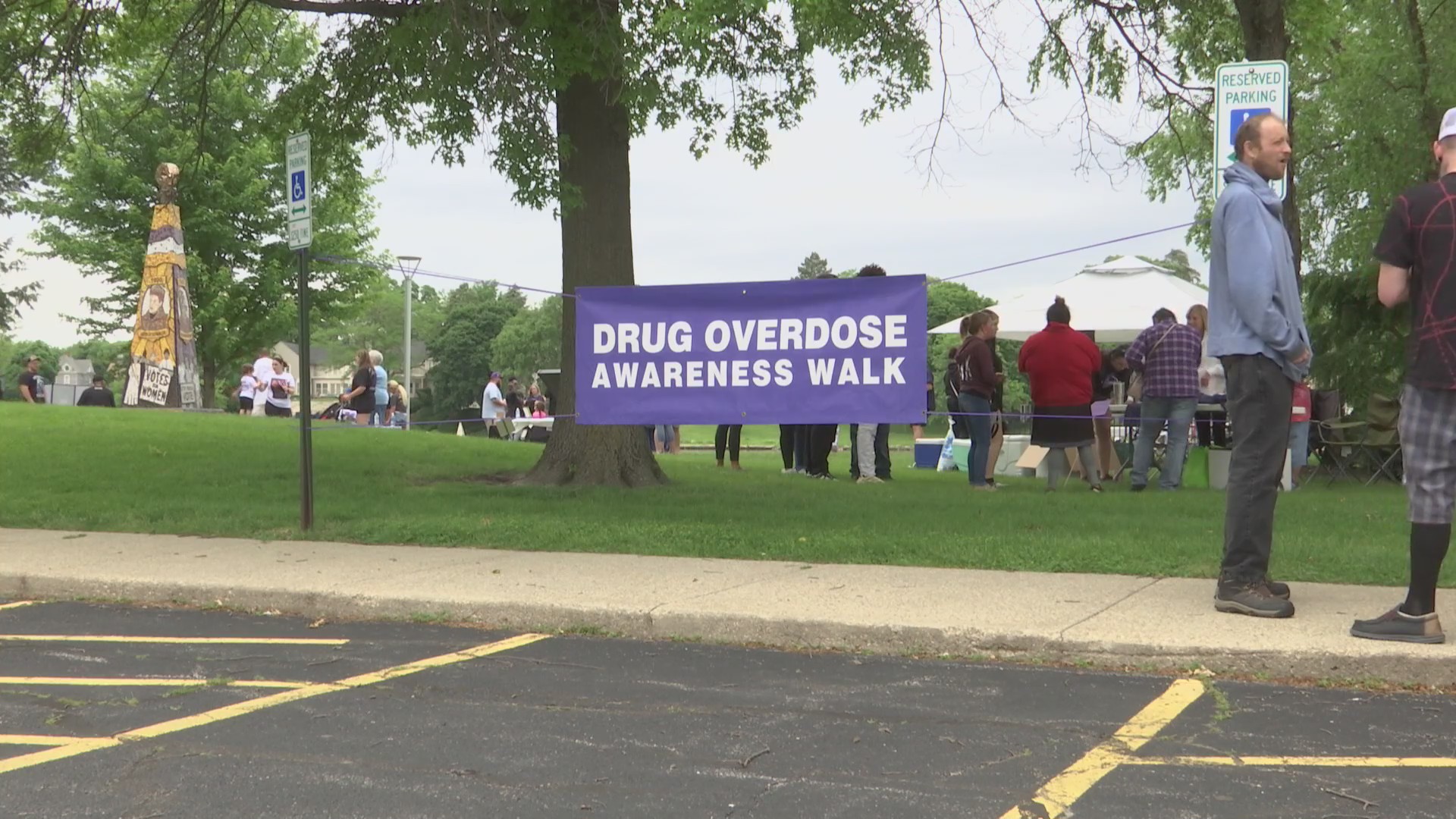 Rockford Overdose Awareness Walk gives people a chance to tell their ...