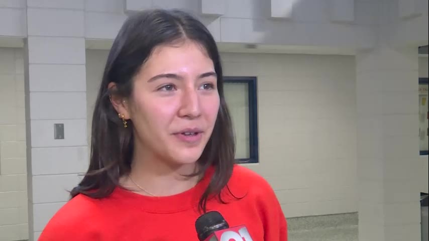 Jana Beier full interview on signing with Hope College for tennis – WANE 15