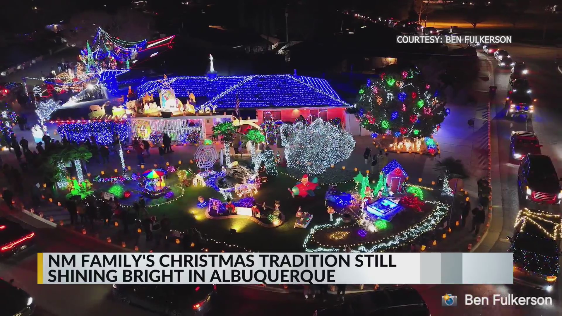 Drone video gives view from above of Bugg family Christmas light ...