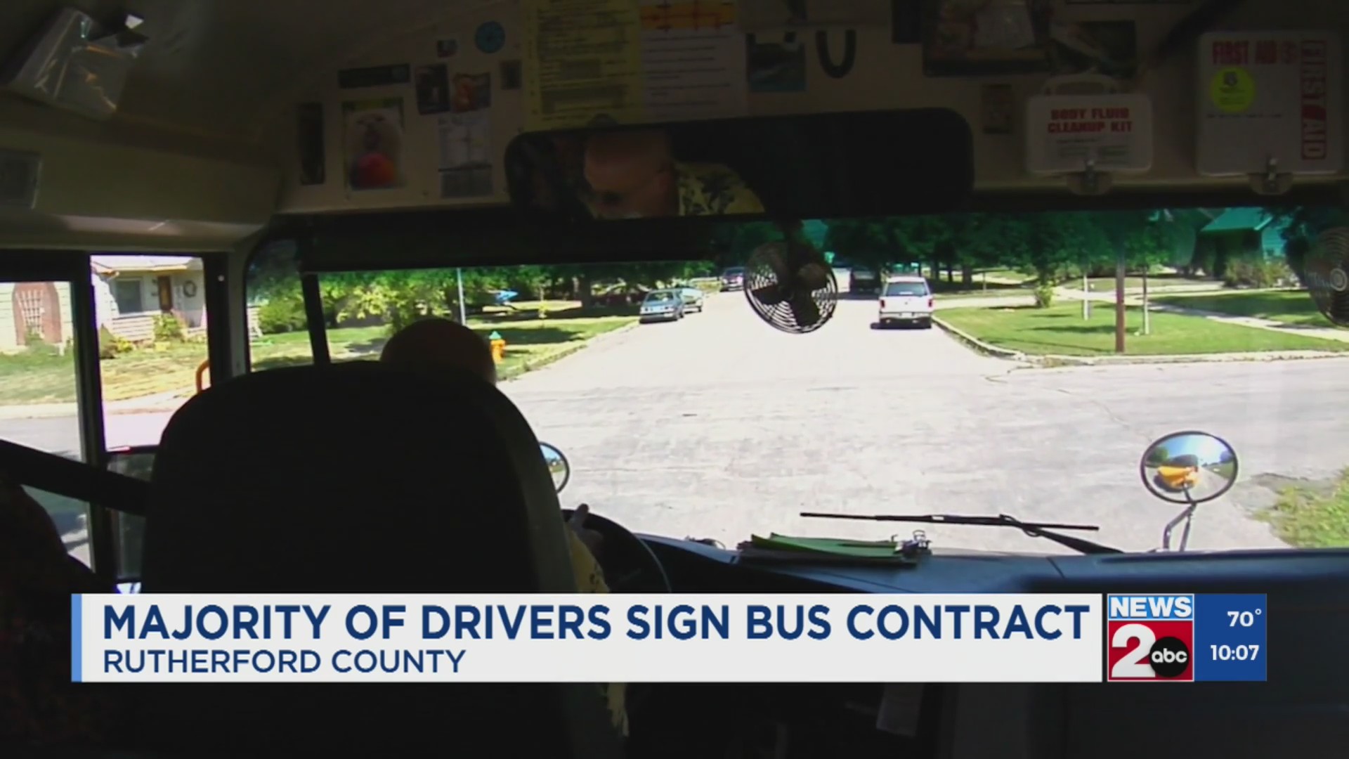 Majority of Rutherford County, TN bus drivers sign contract – WKRN News 2