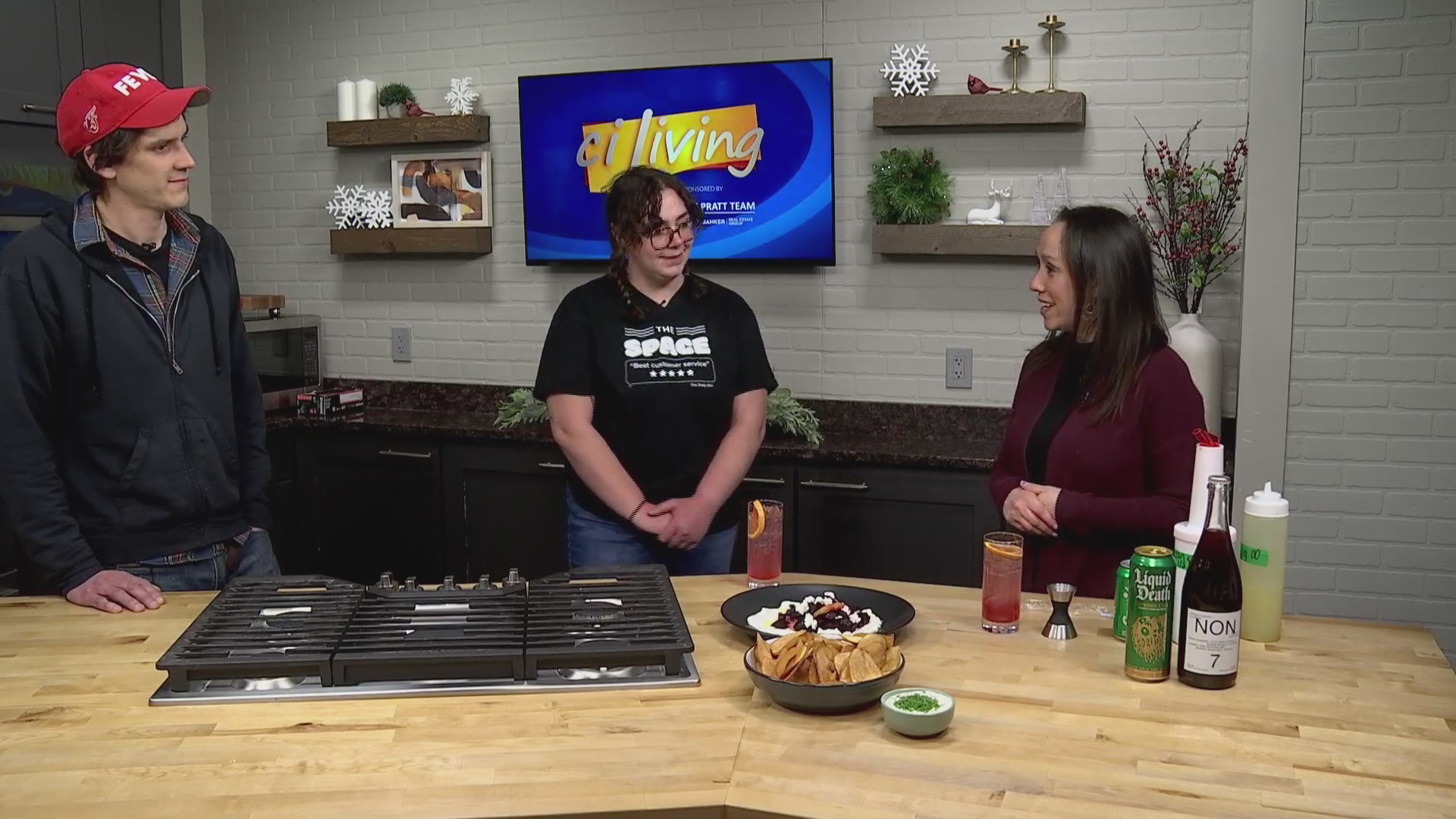 Mocktail Making with the Space Restaurant and Venue – WCIA.com