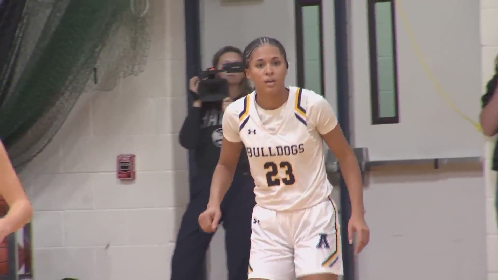 All-State guard Paityn London to play for the Freeport Pretzels ...