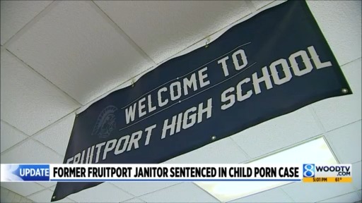 Former Fruitport janitor sentenced in child porn case – WOODTV.com