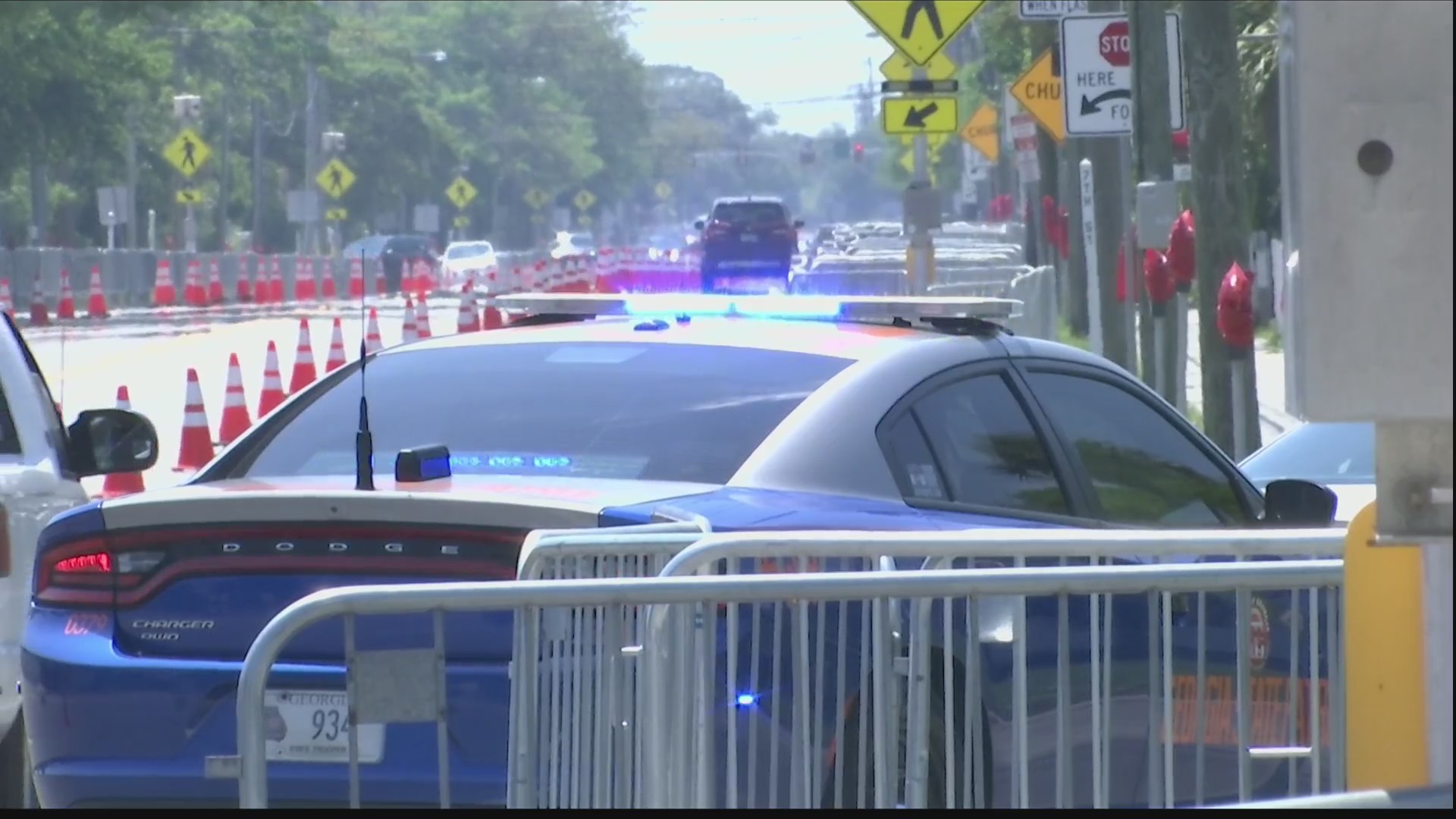 Emergency lane, large police presence, barricades on Tybee for Orange ...