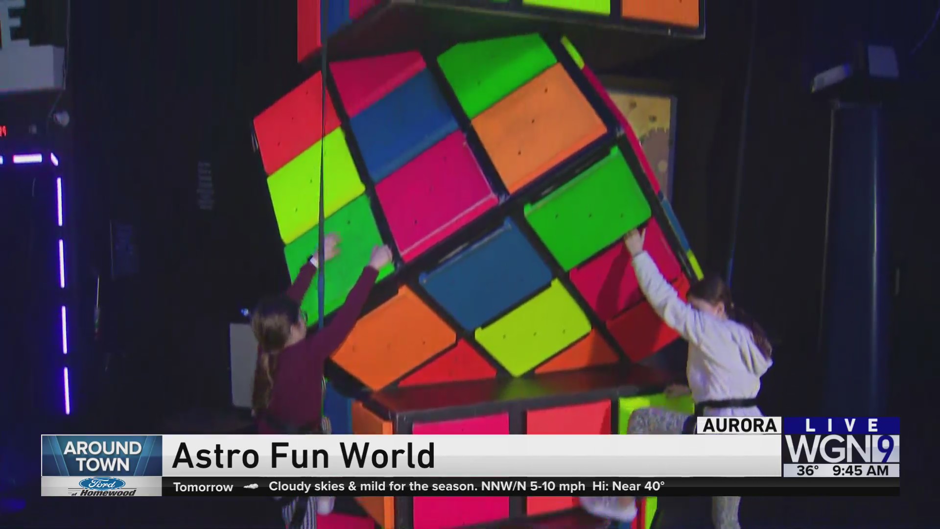 Around Town – Astro Fun World – WGN-TV