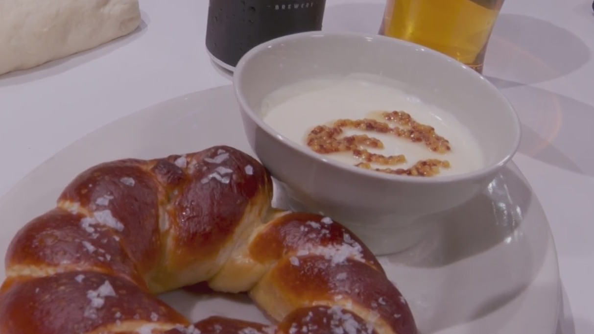 Foodie Friday: Kitchen open at Crooked Creek Brewing – KOIN.com