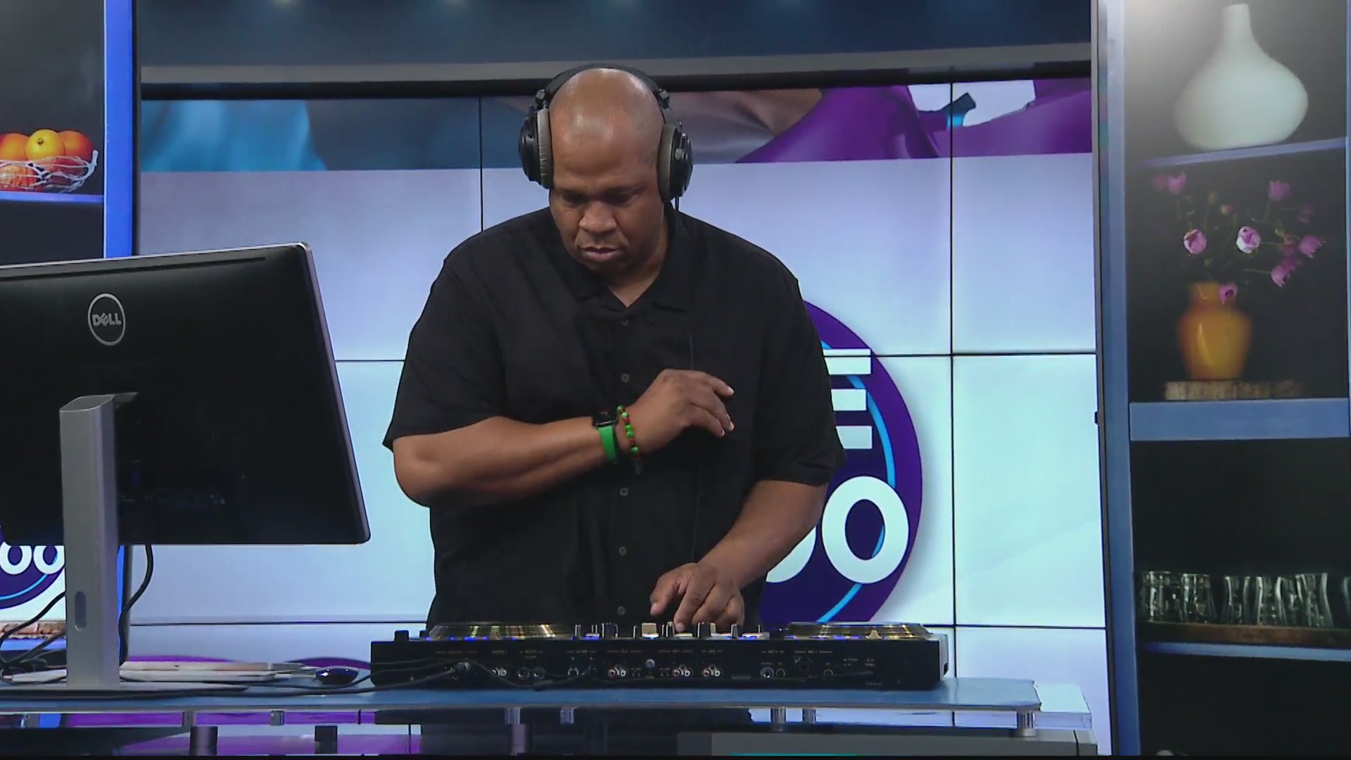‘DJ for the Day’ John Best Spinning, Part 3 – WREG.com