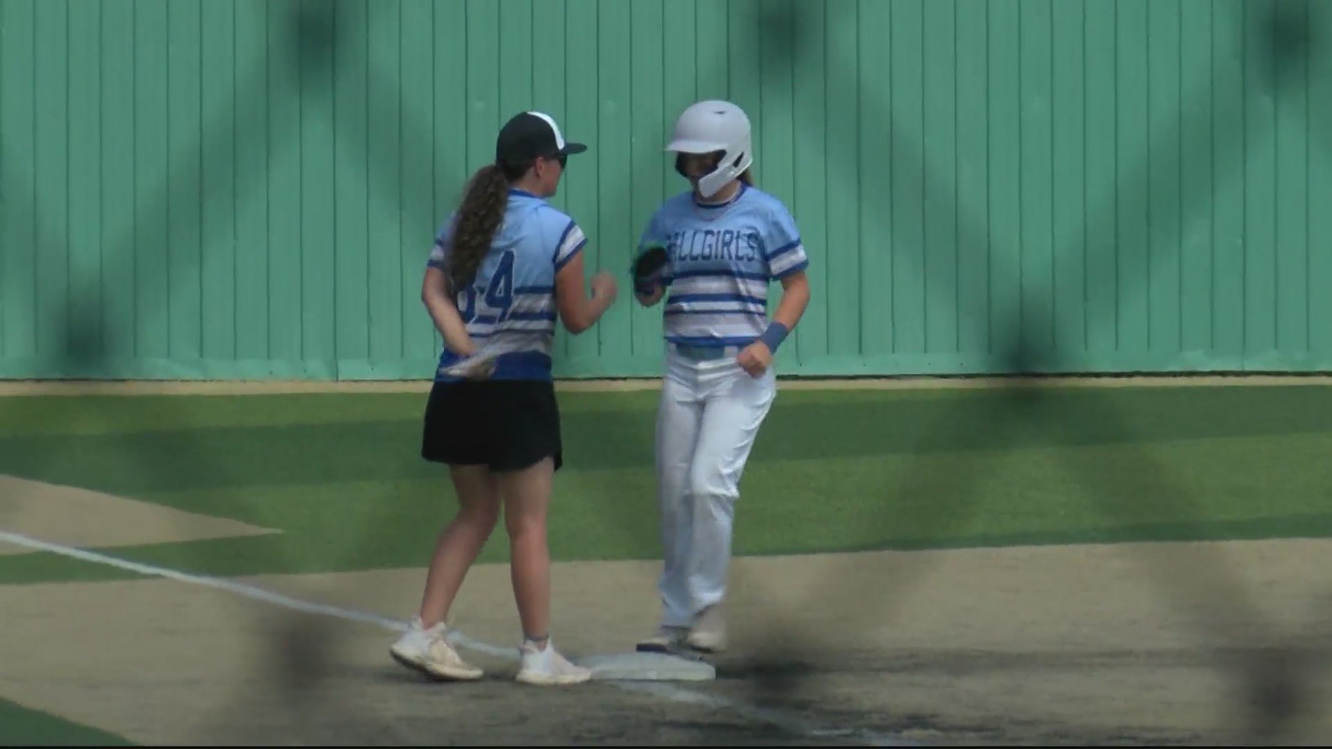 070424 Ball Girls play hard ball on the diamond – KOLR – OzarksFirst.com