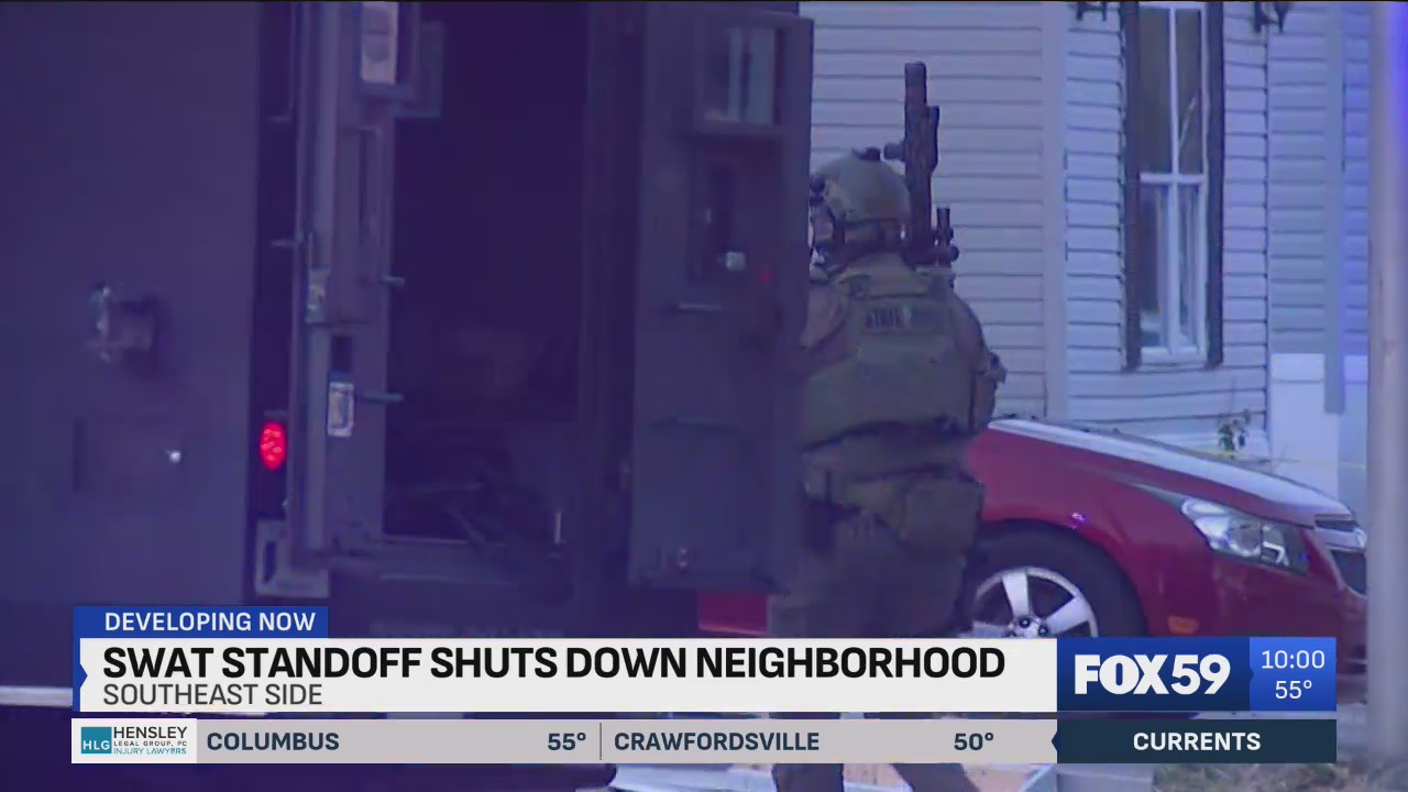 Indiana State Police SWAT team responds to mobile home park in Indy ...