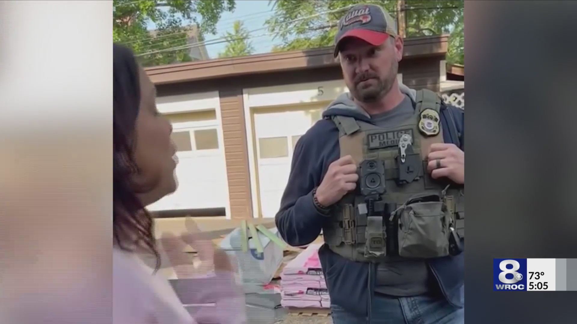 Advocate confronts ICE agents, helps defuse tense Rochester scene – RochesterFirst