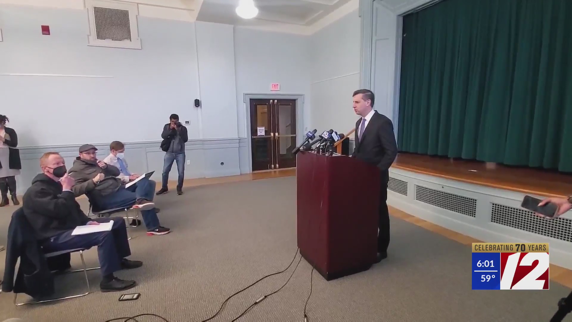 Rep. Magaziner won’t move into 2nd District after all – WPRI.com