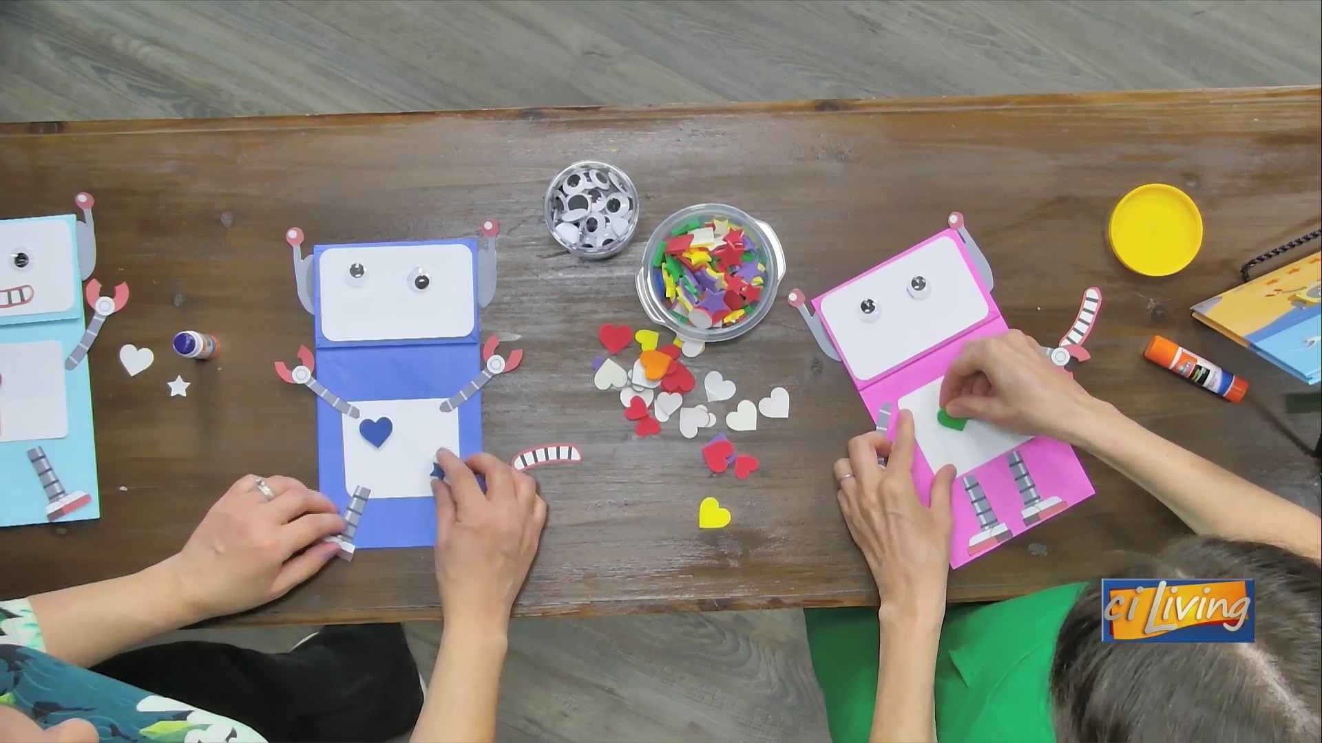 Fun Robot Puppet Craft for Kids – WCIA.com
