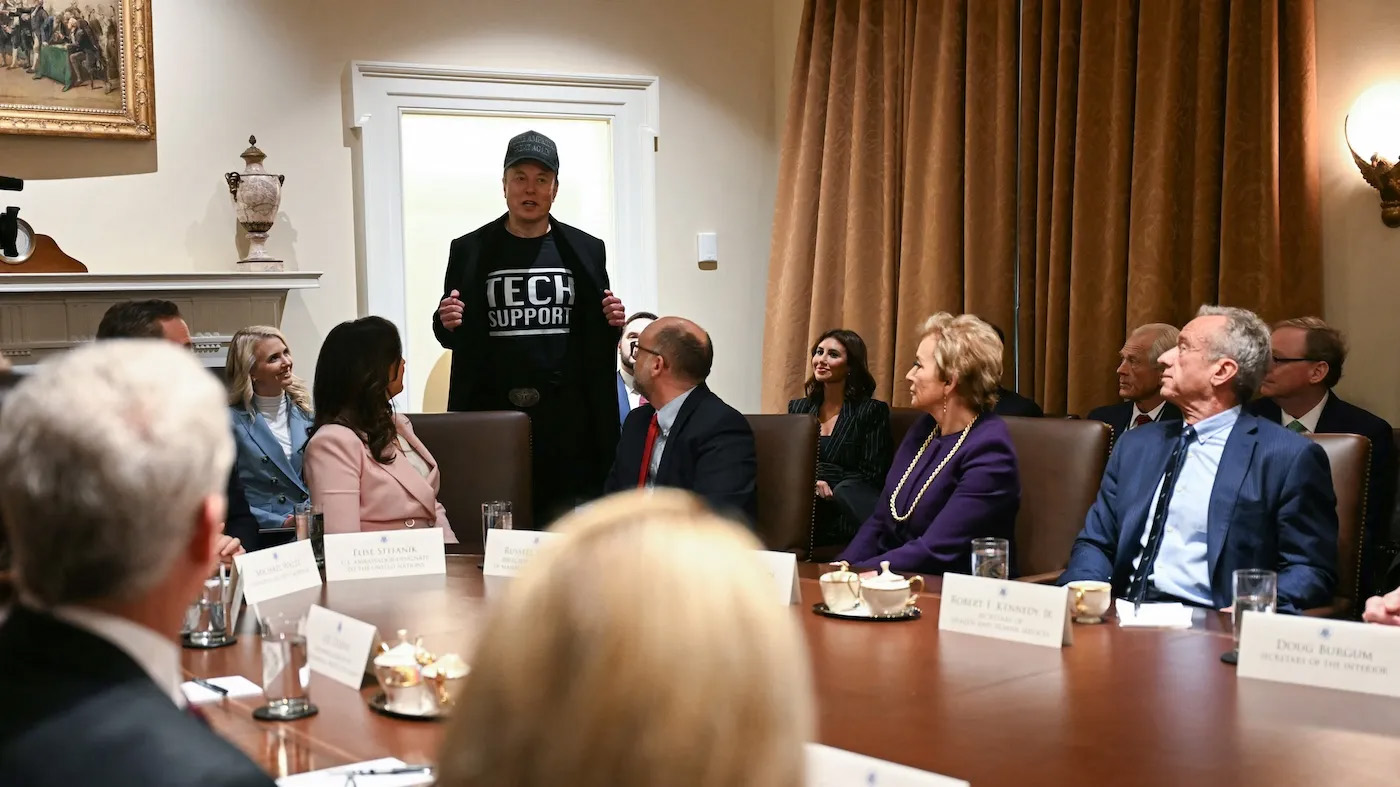 Musk dominates, disparages federal workers at first Trump Cabinet ...