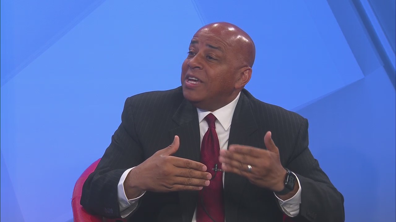 Dr. Ronald Rochon leaving USI – Eyewitness News (WEHT/WTVW)