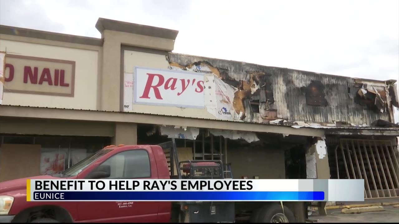 Community supports Ray’s Bakery staff after devastating fire – KLFY.com