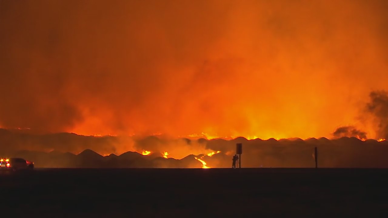 Officials issued an evacuation order due to a 10,000 acre Corral fire ...