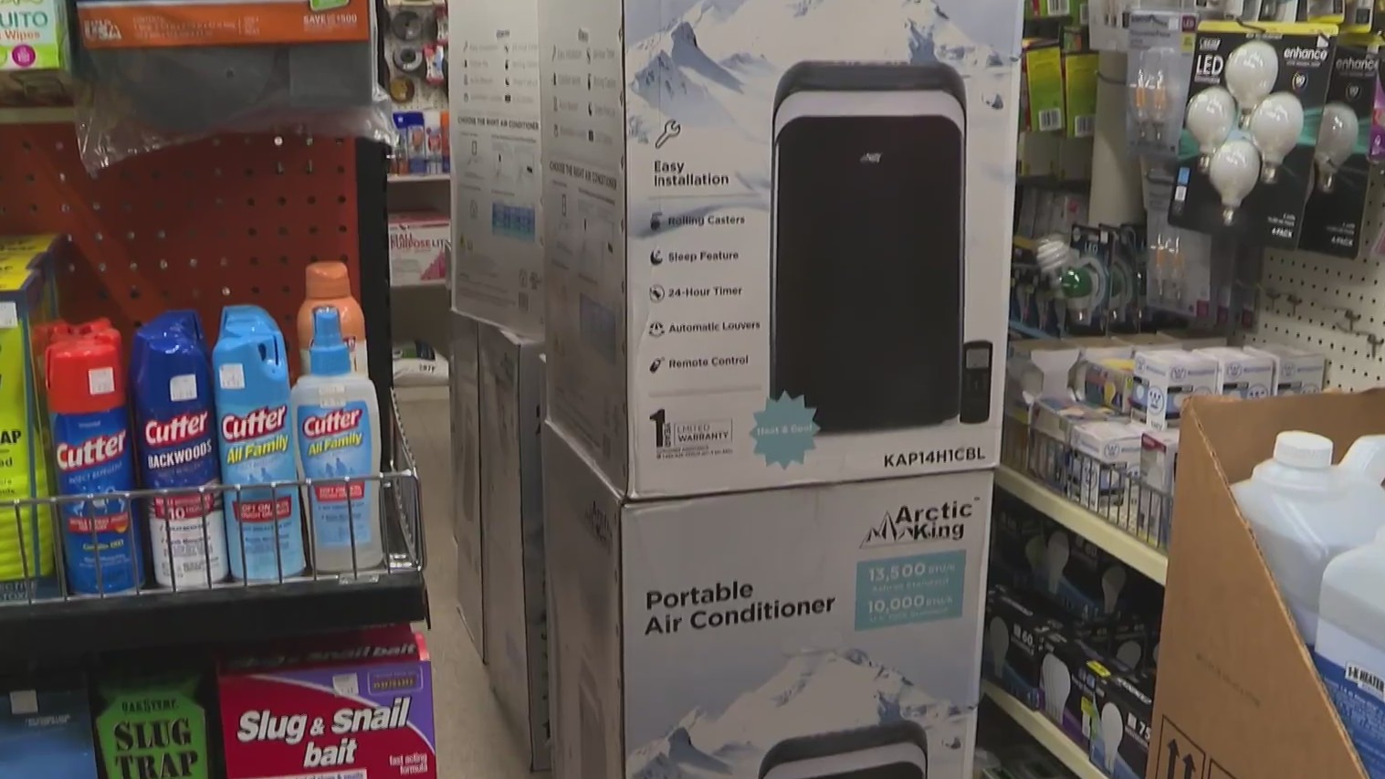 Stores selling AC units ‘going to be very busy’ ahead of heatwave ...