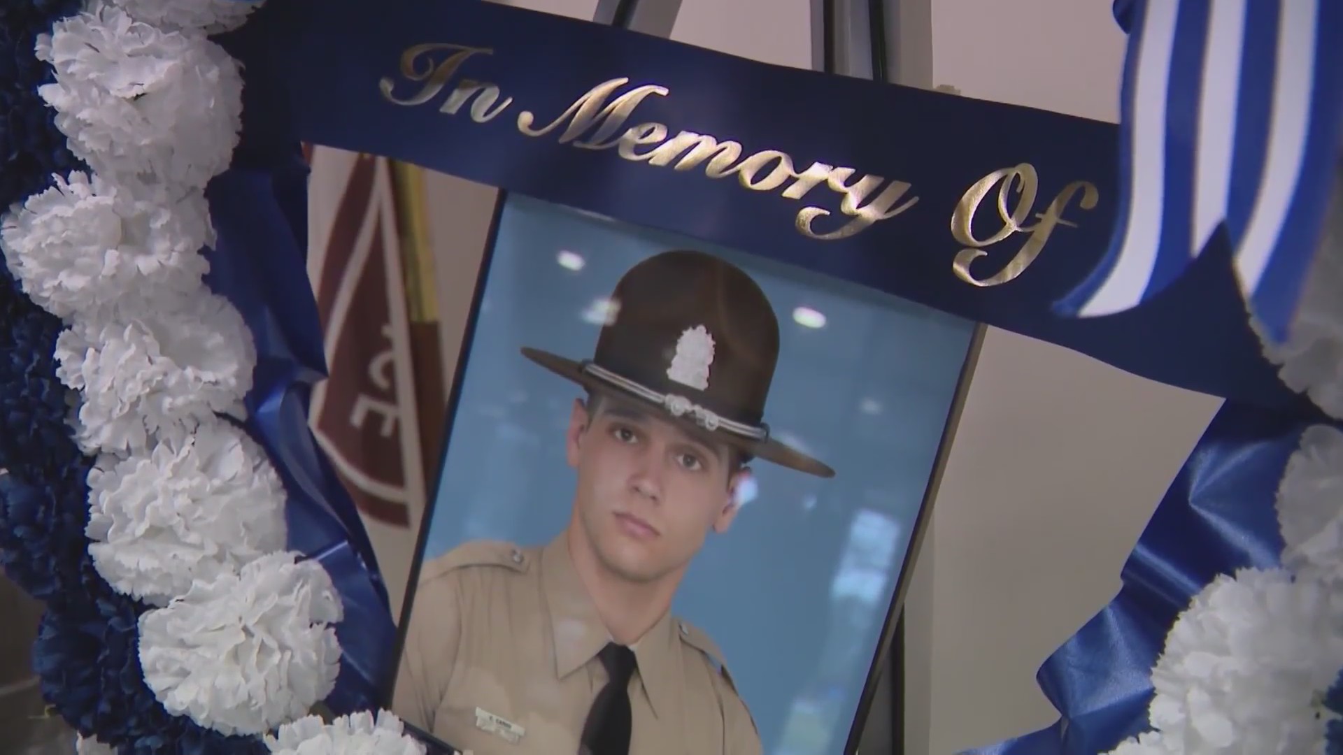 Funeral held for fallen Illinois State Police trooper Clay Carns – WGN-TV