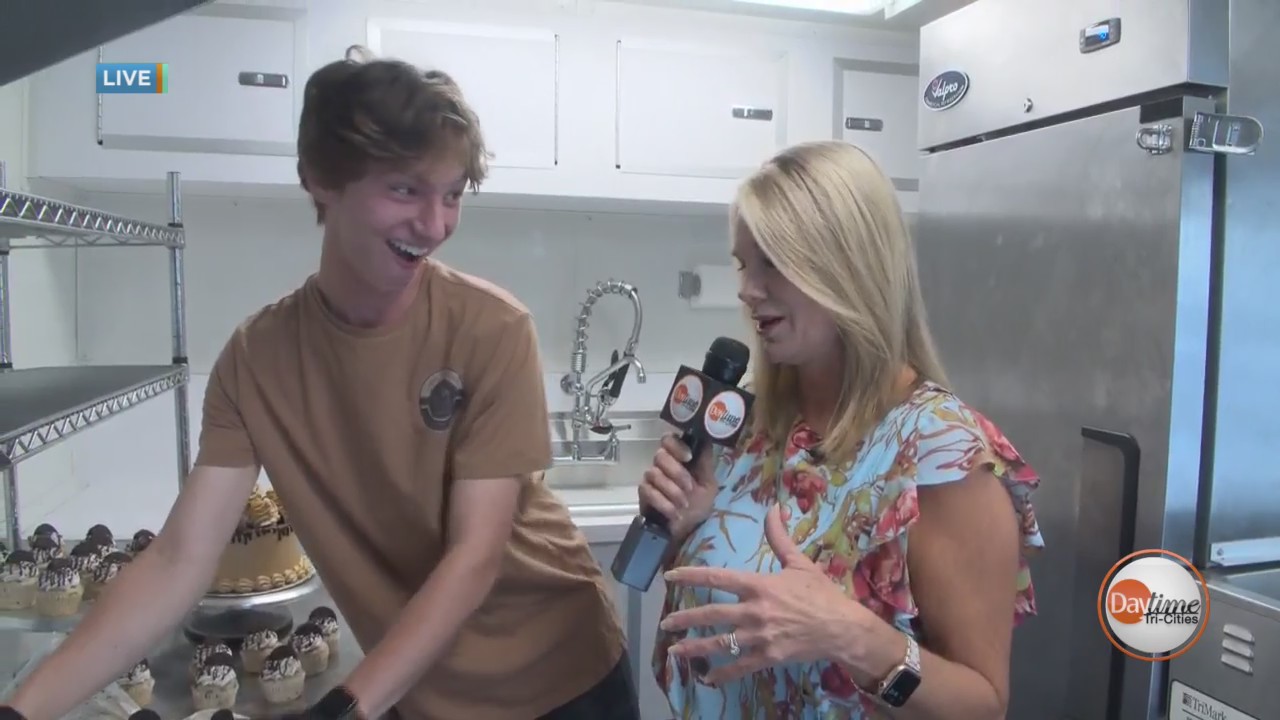 A look inside the Cakes by Andrae Food Truck – WJHL | Tri-Cities News ...