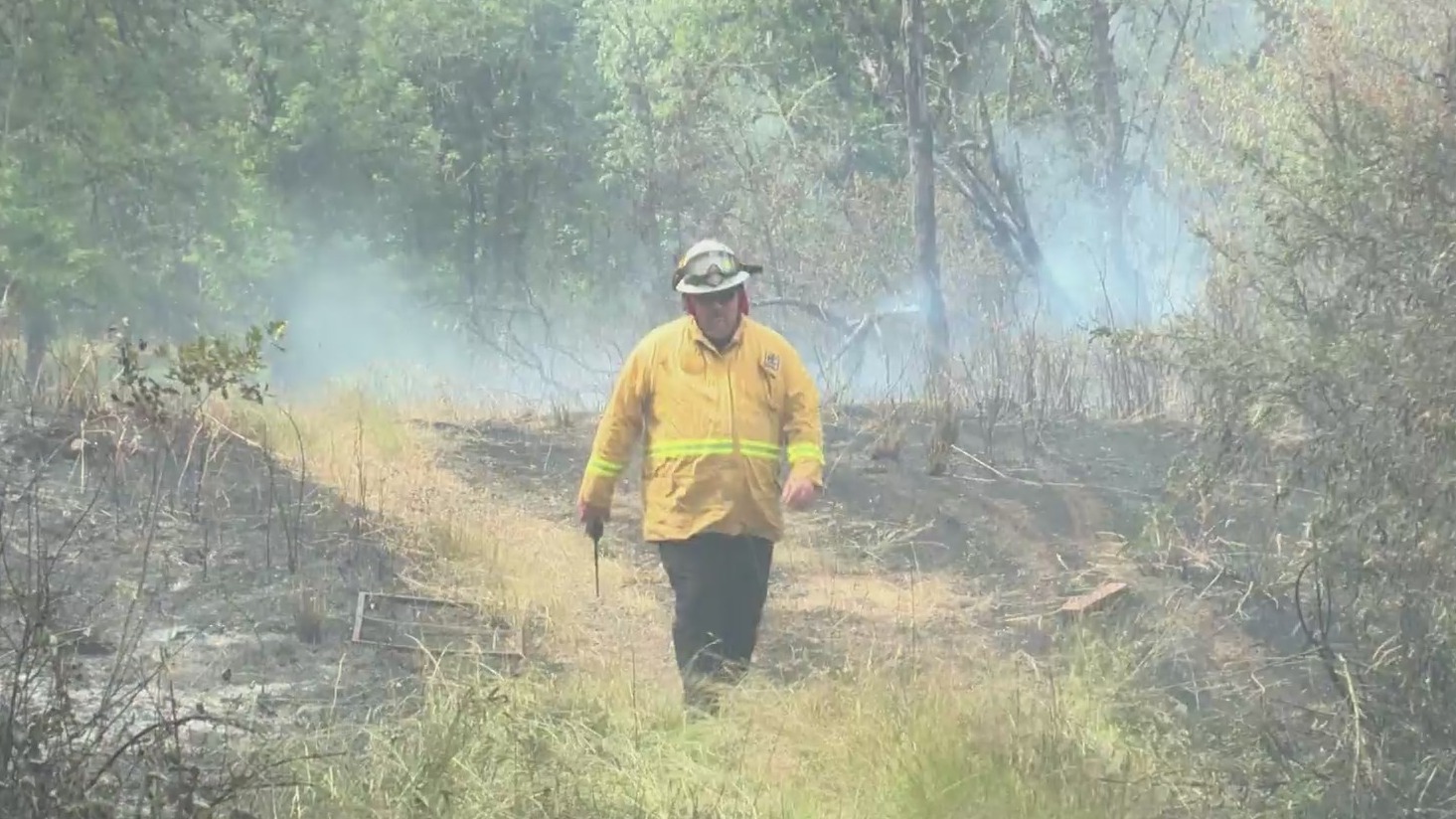 Brush fire in St. Helens causes evacuations, road closures – KOIN.com