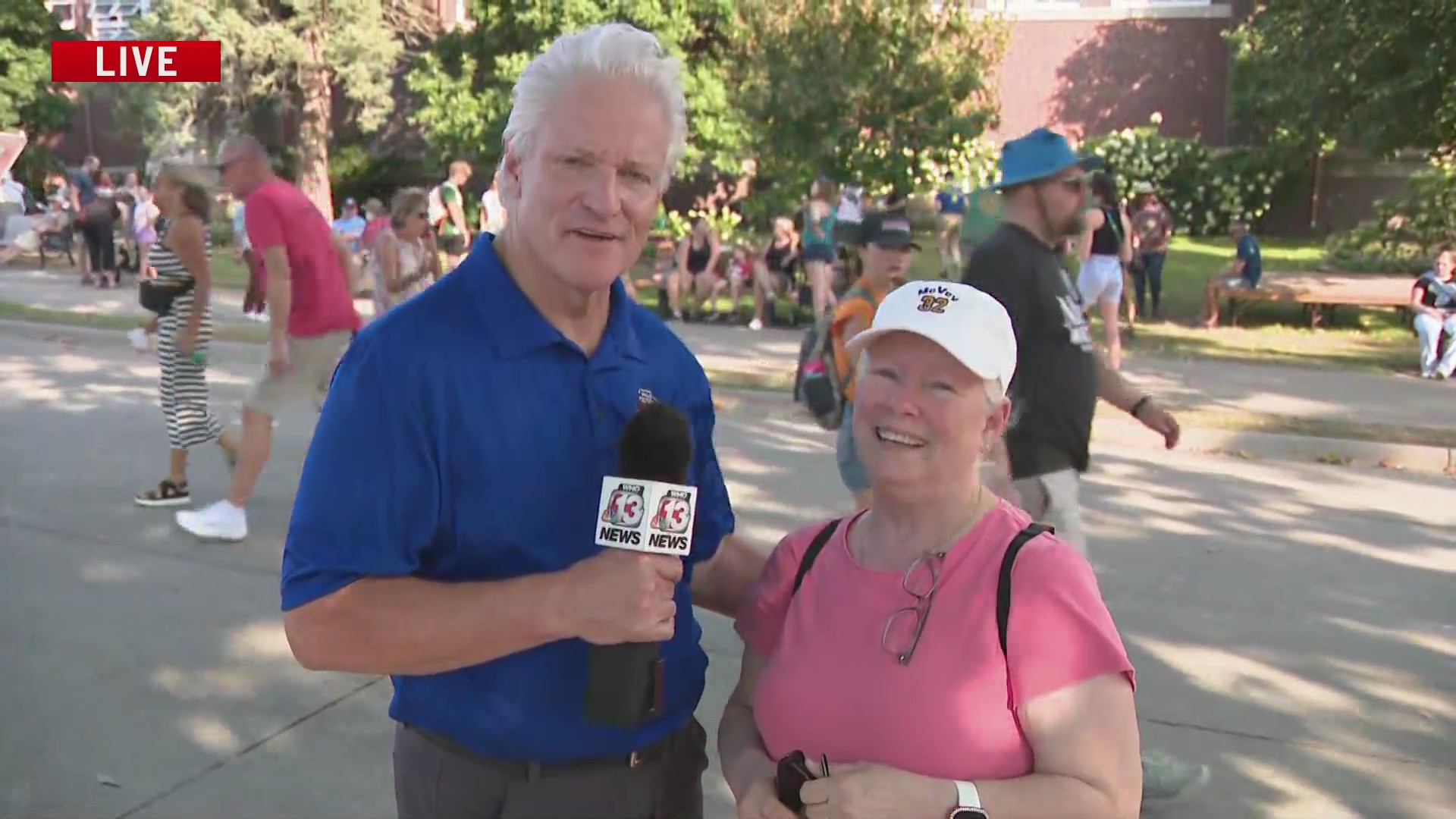 Ed Wilson live at the Iowa State Fair catches up with friends – who13.com