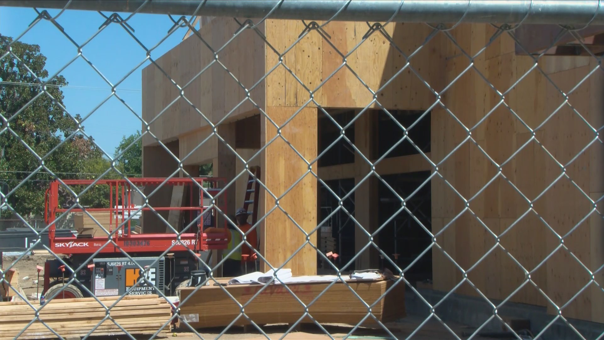 Fresno Unified schools undergo construction as classes begin – CBS47 ...