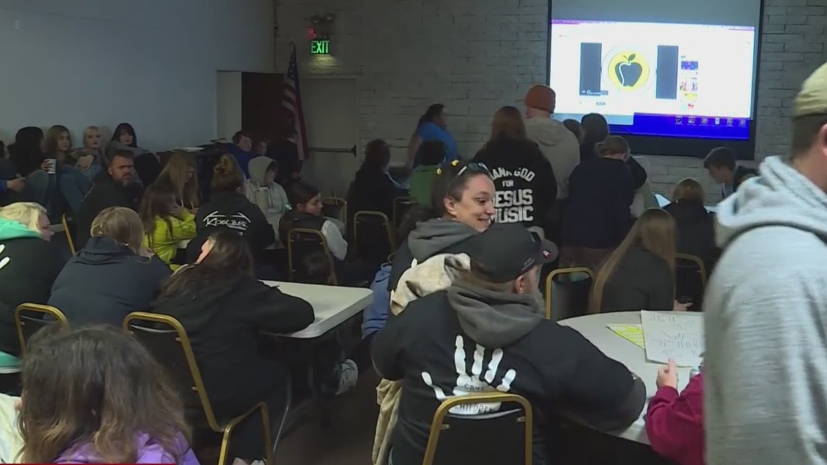 St. Helens principal under investigation for neglect amid teacher sex abuse case – KOIN.com