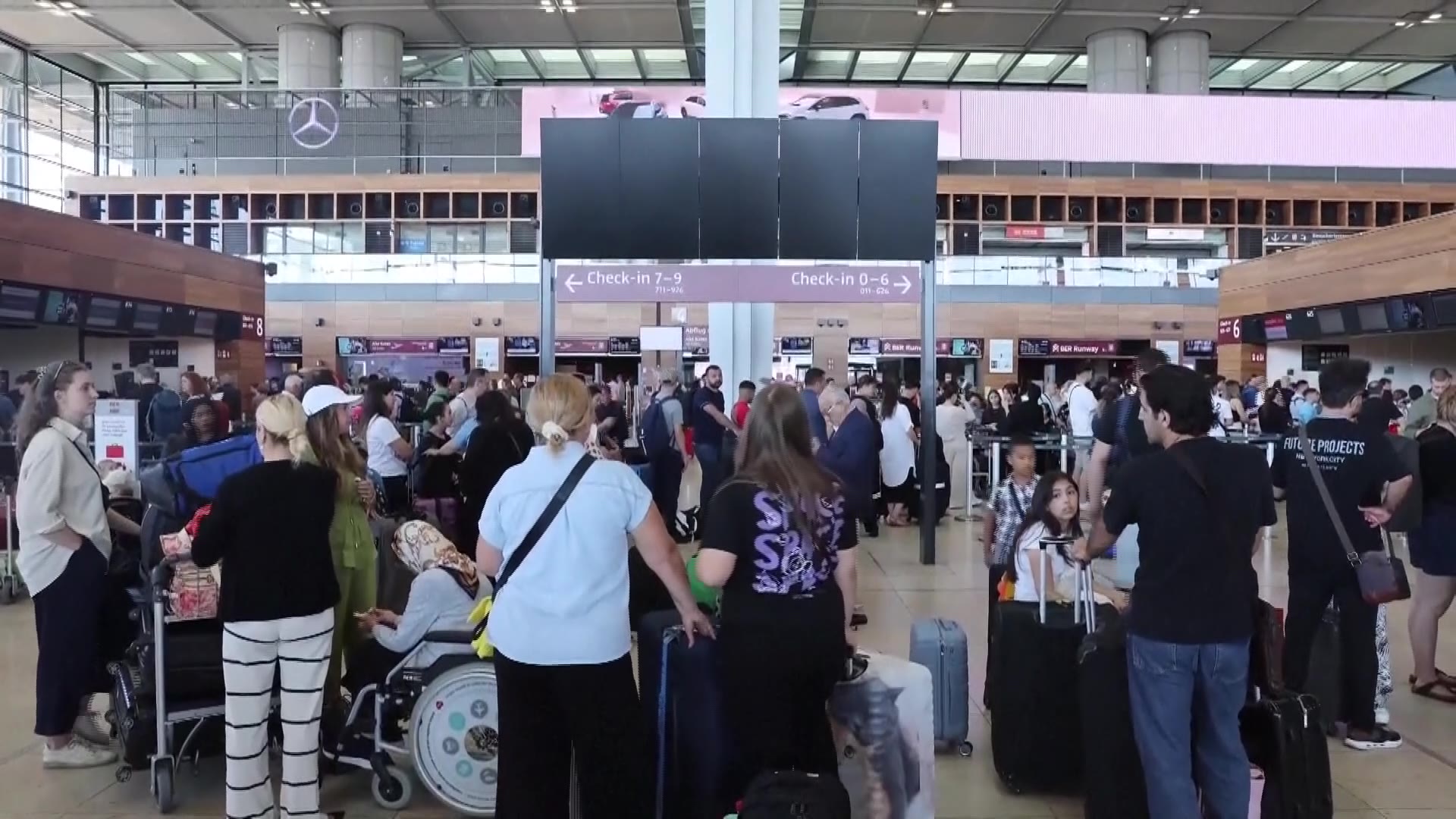 Widespread technology outage disrupts flights, banks, media outlets and ...