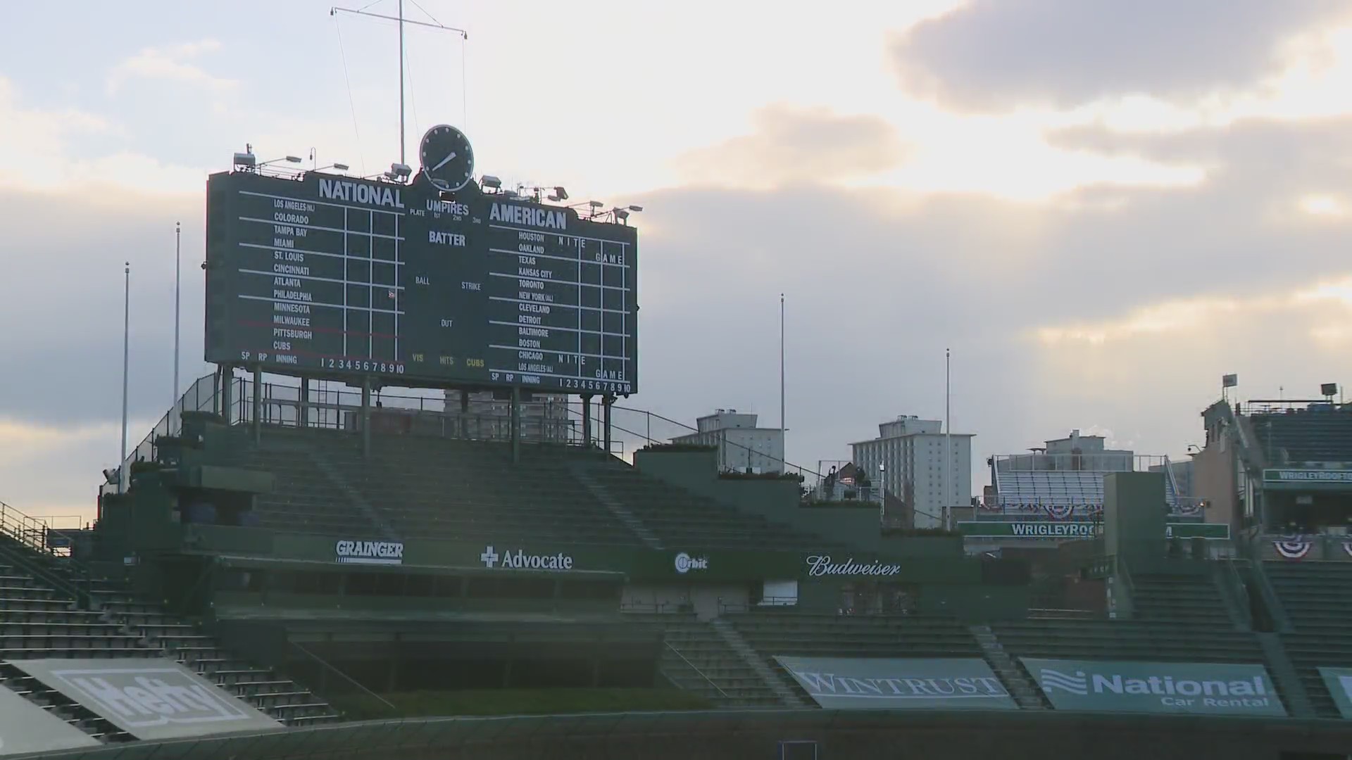 Cubs back in Wrigley for home opener – Midday News – WGN-TV