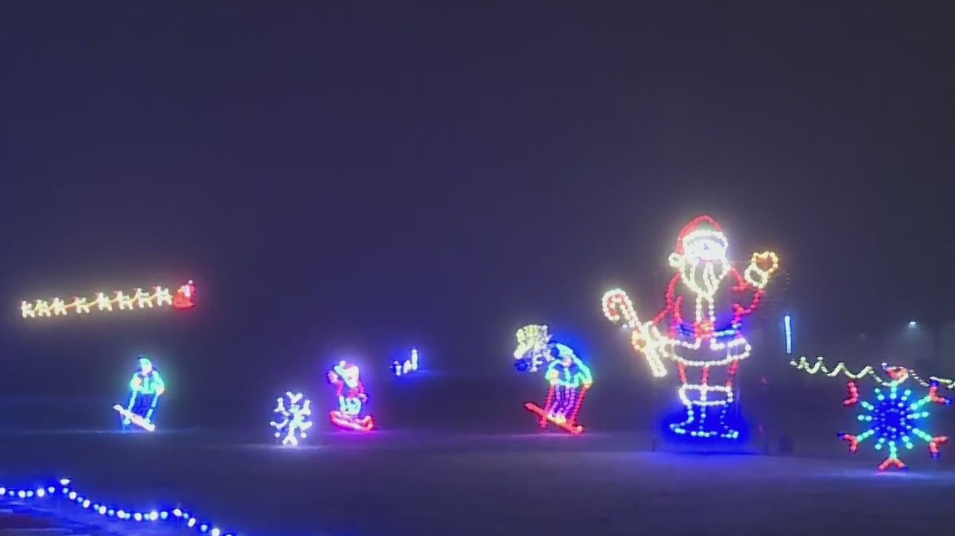 Kohr Harlan: Winter Wonderland lights up Portland International Raceway ...