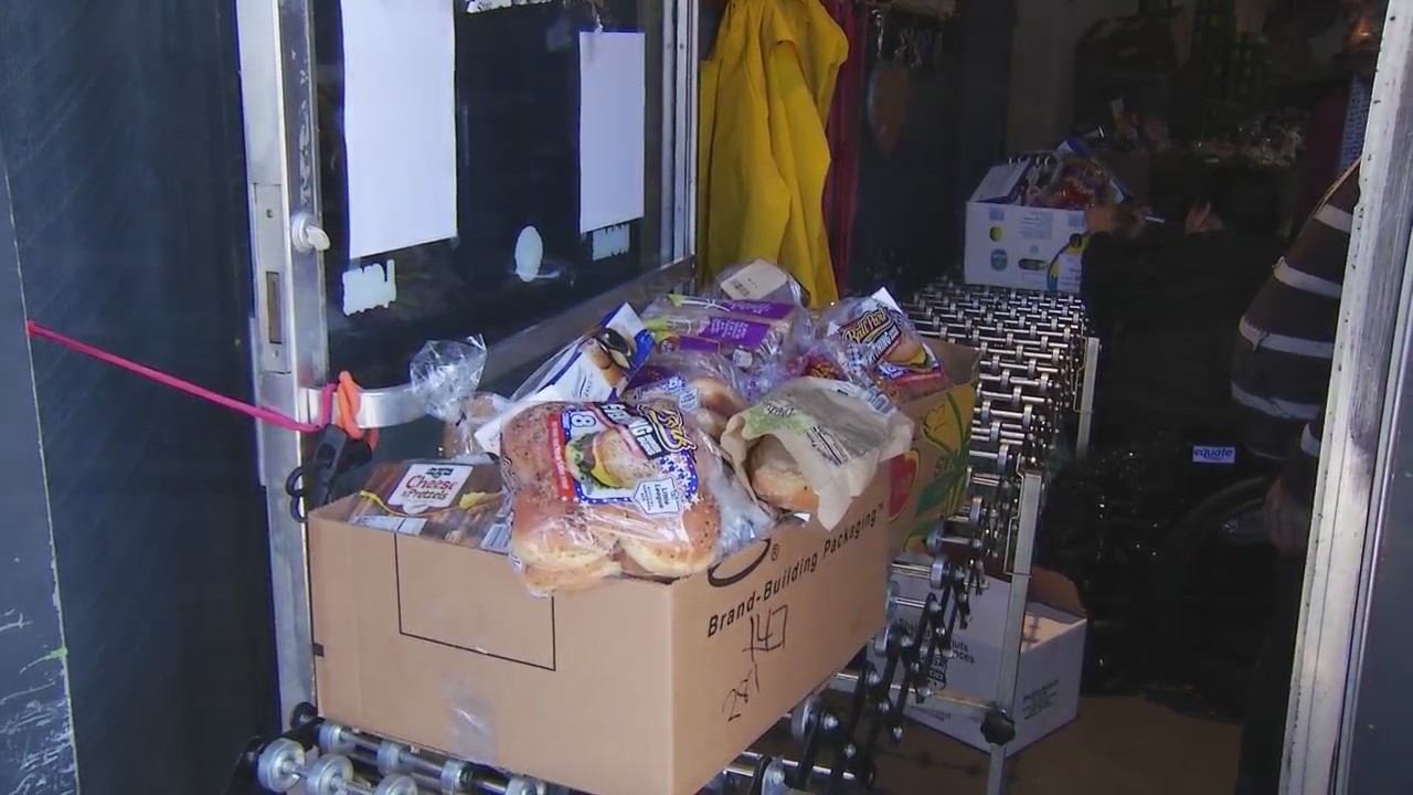 Long lines at food pantry show food insecurity’s impact in Amsterdam ...