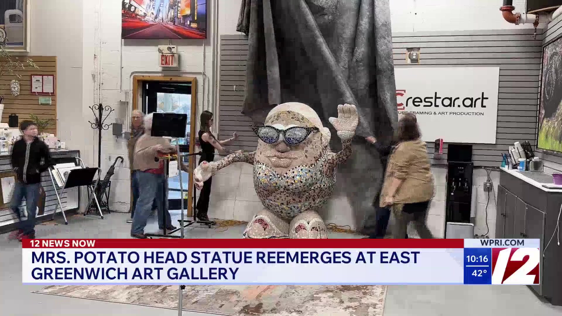 Mrs. Potato Head statue reemerges at East Greenwich art gallery – WPRI.com