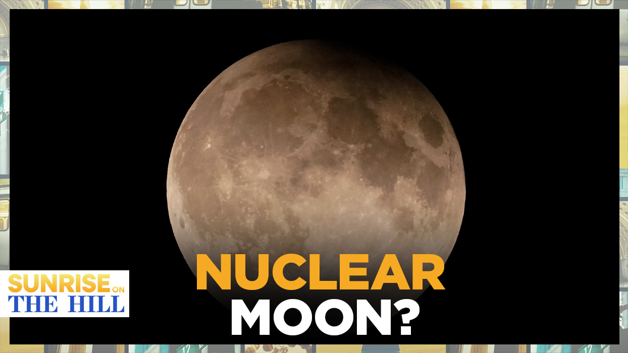 NASA Wants US To Be FIRST Nation To Build NUCLEAR Reactor On The MOON ...