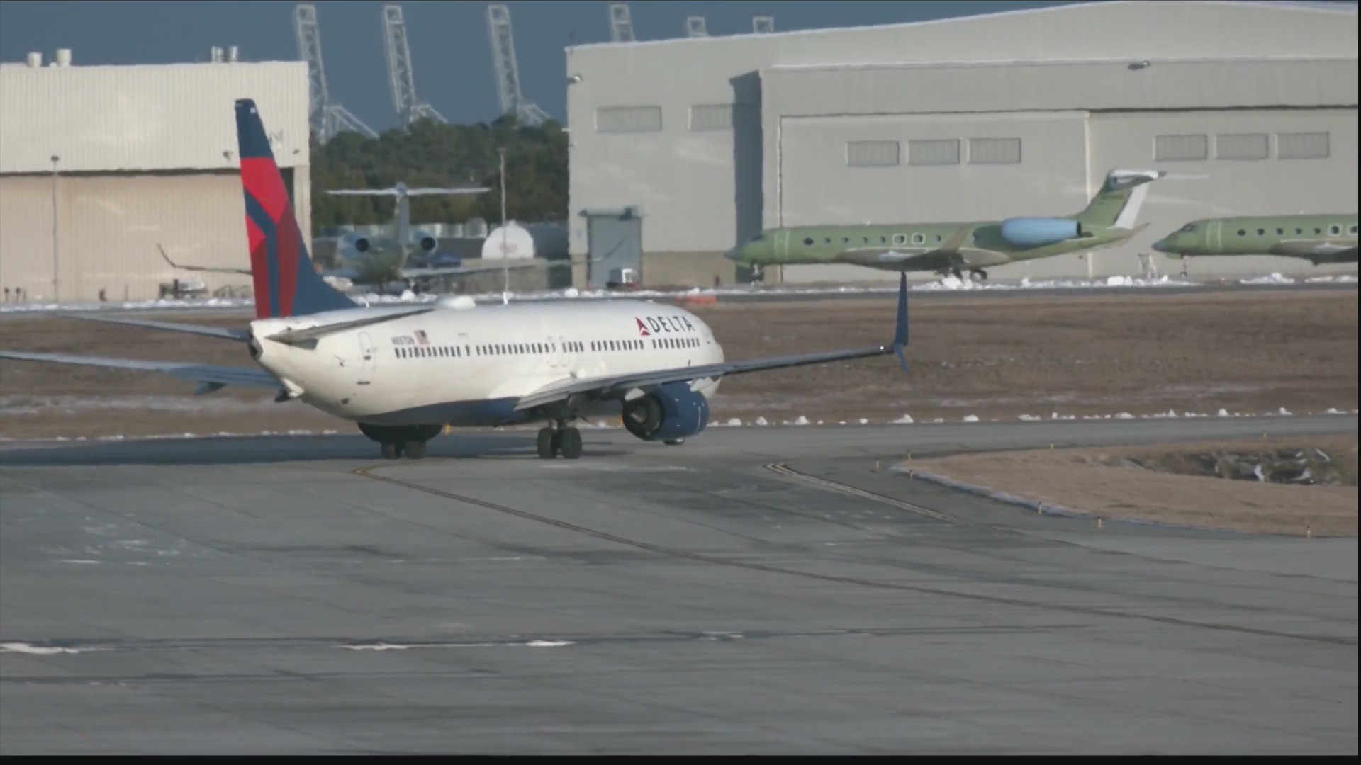 Runways at Savannah/Hilton Head airport reopen, Passengers react – WSAV-TV